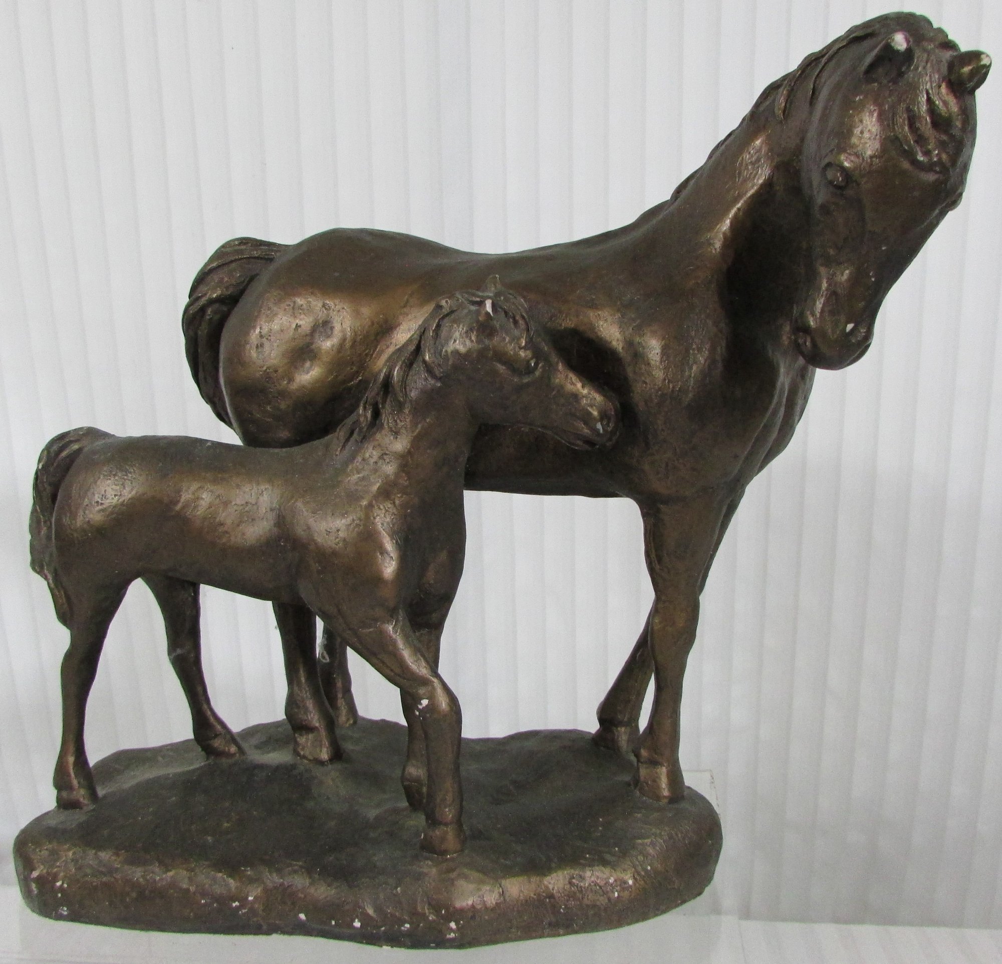 Vintage AUSTIN PRODUCTIONS Brand, Momma HORSE & COLT Sculpture, Plaster ...