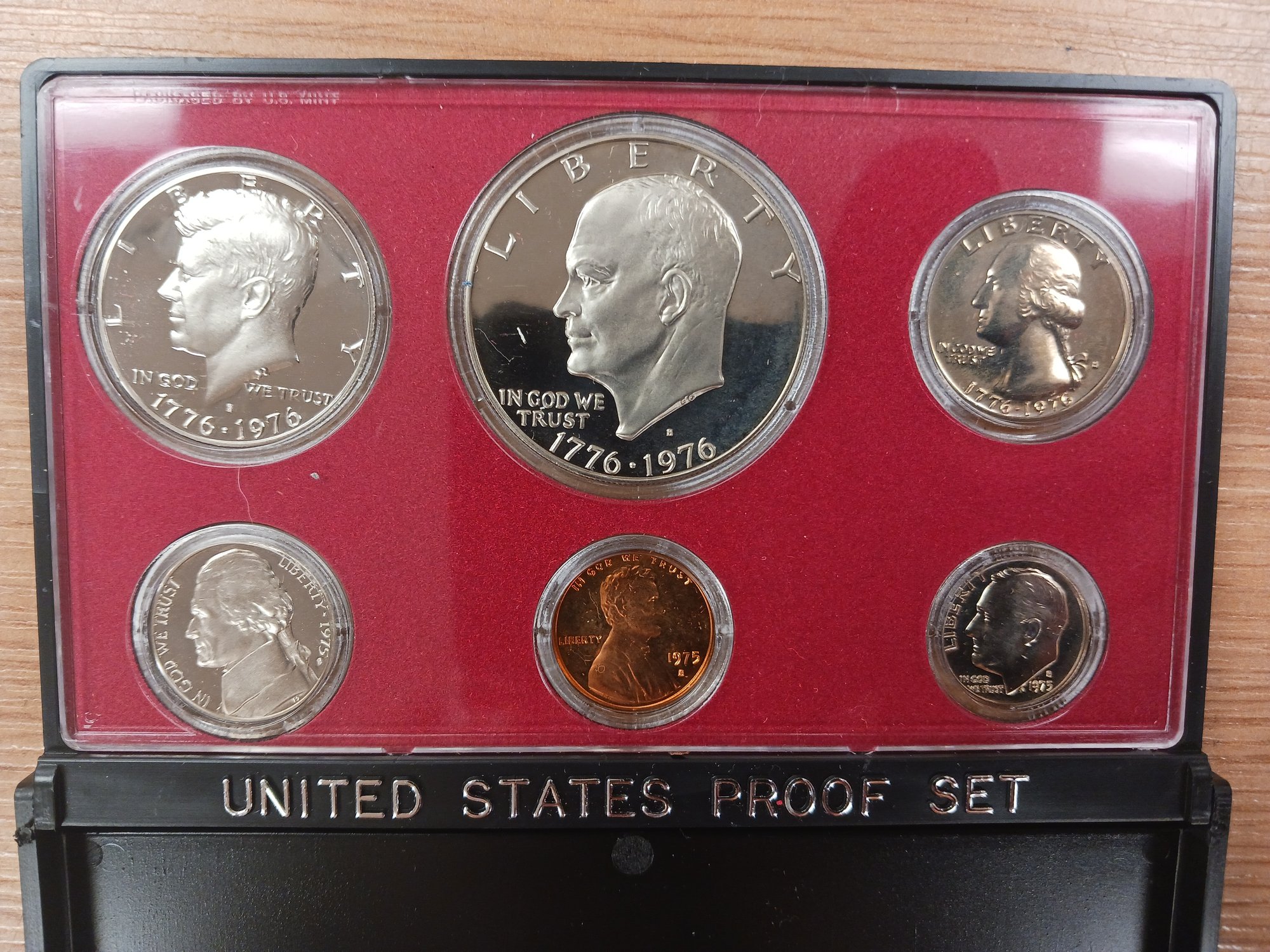 Bicentennial U.s. Proof Set D #14018 | Auctionninja.com