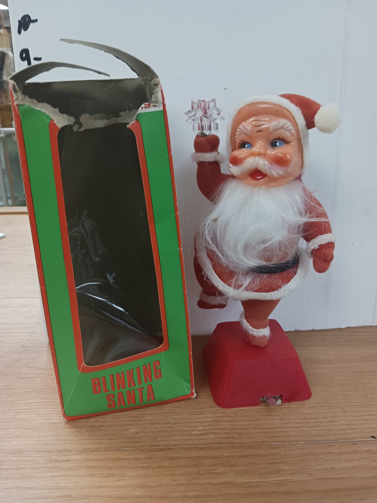 Vintage Blinking Santa #11177 | Auctionninja.com