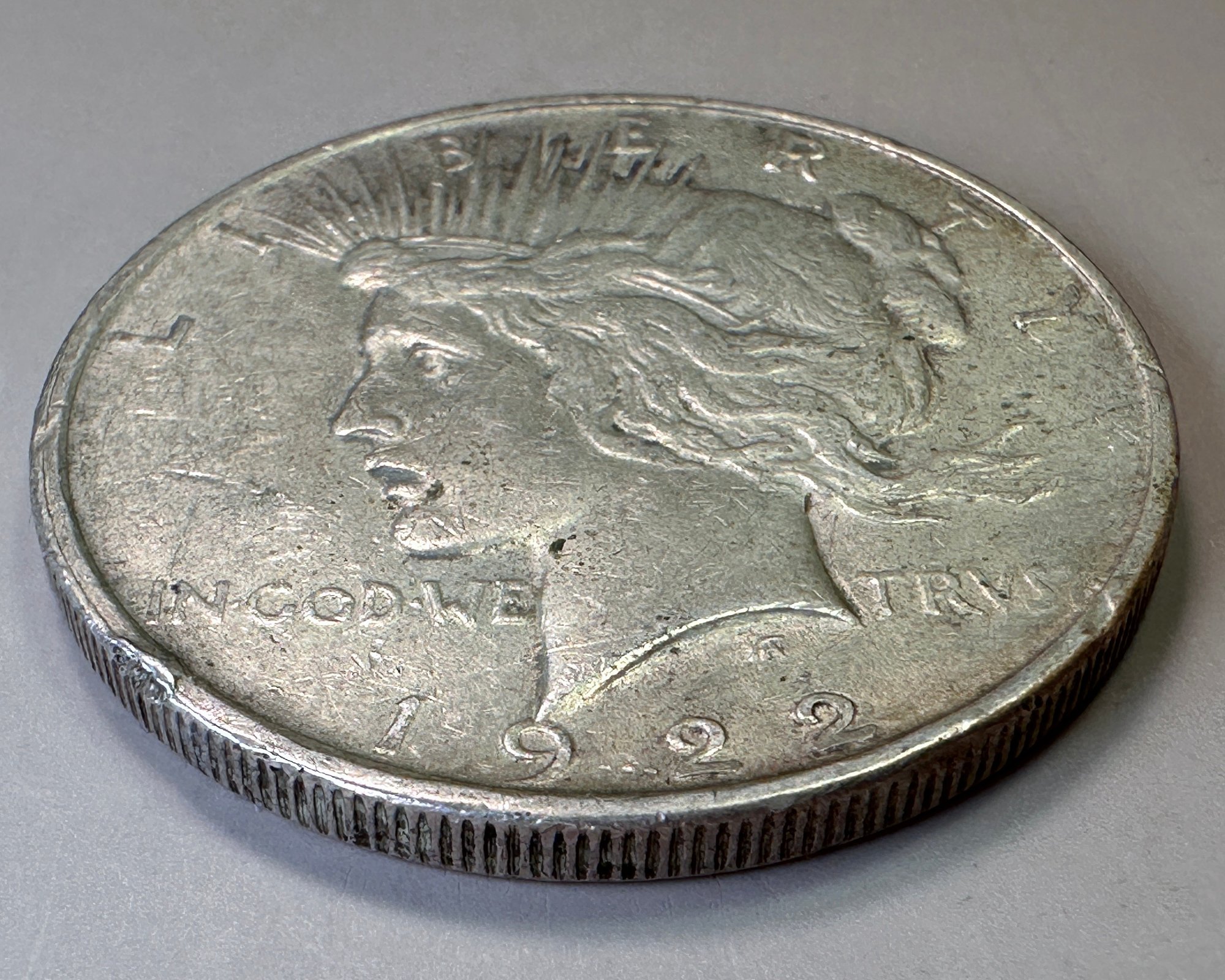 1922 Silver Peace Dollar Coin #5222 | Auctionninja.com