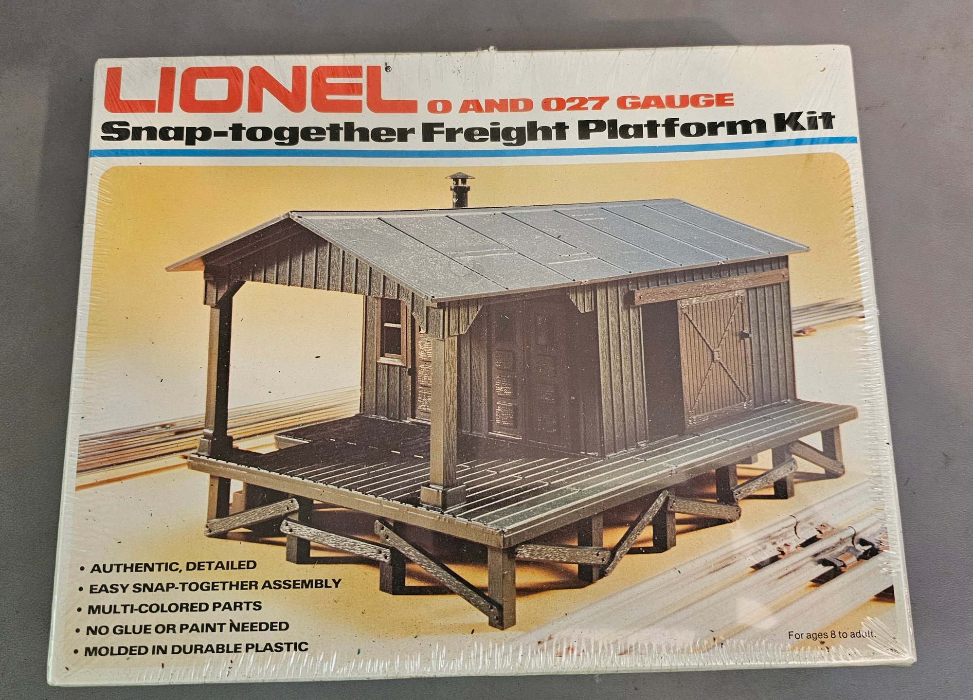 #598 - Lionel Freight Platform Kit #44012 | Auctionninja.com