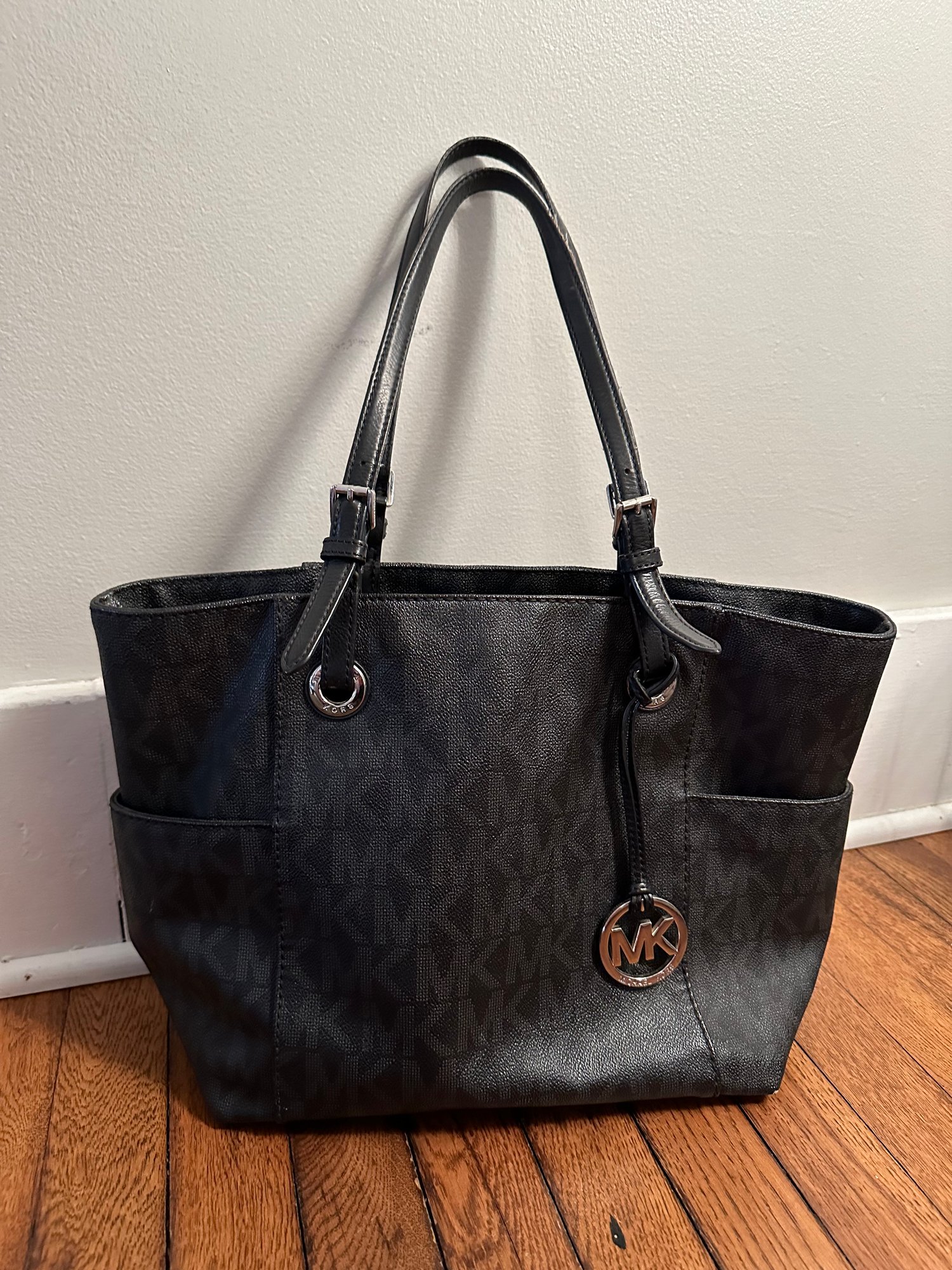 Purse Michael Kors Black Tote Bag #4175 | Auctionninja.com