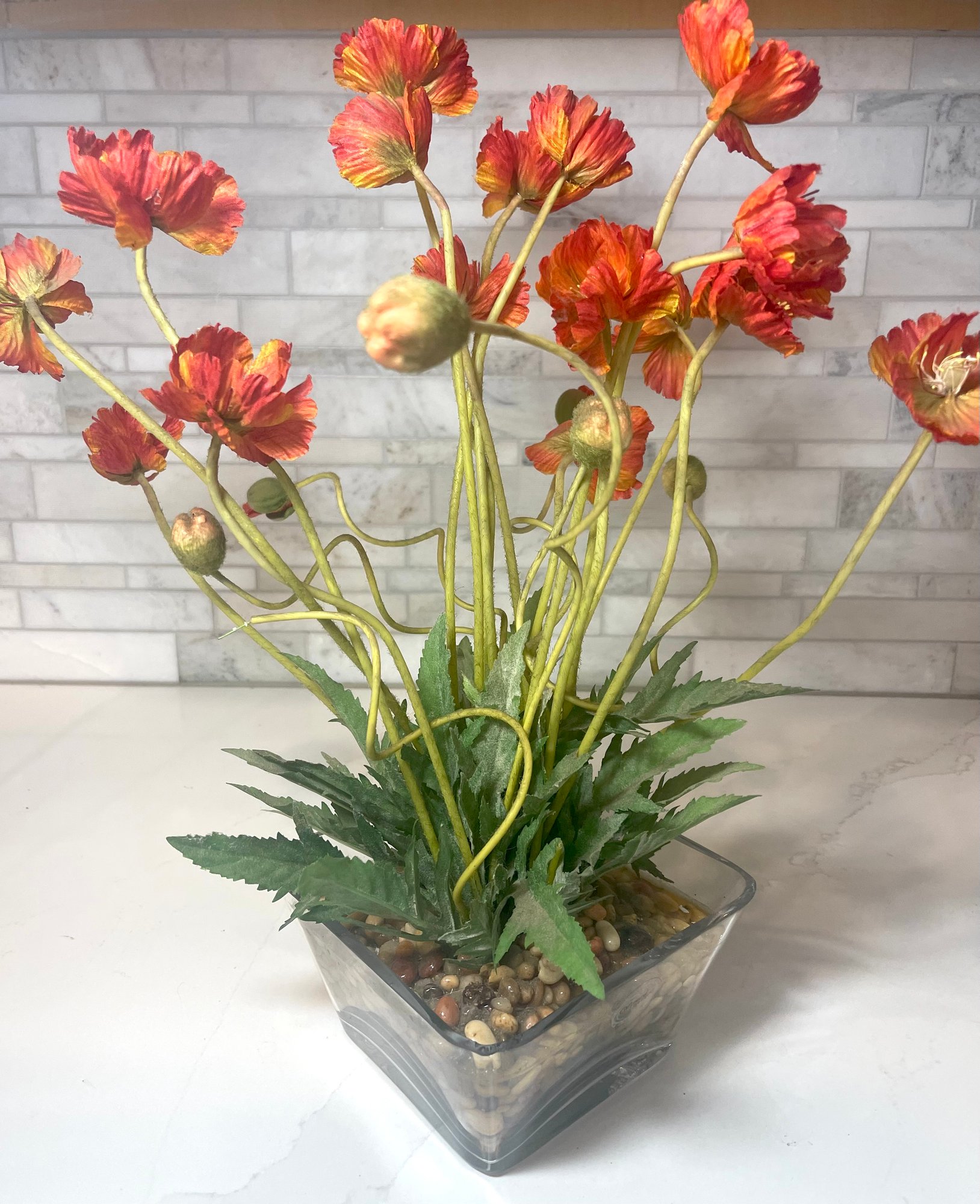 Lovely Floral Poppies Centerpiece. Perfect For Spring Summer And Fall ...