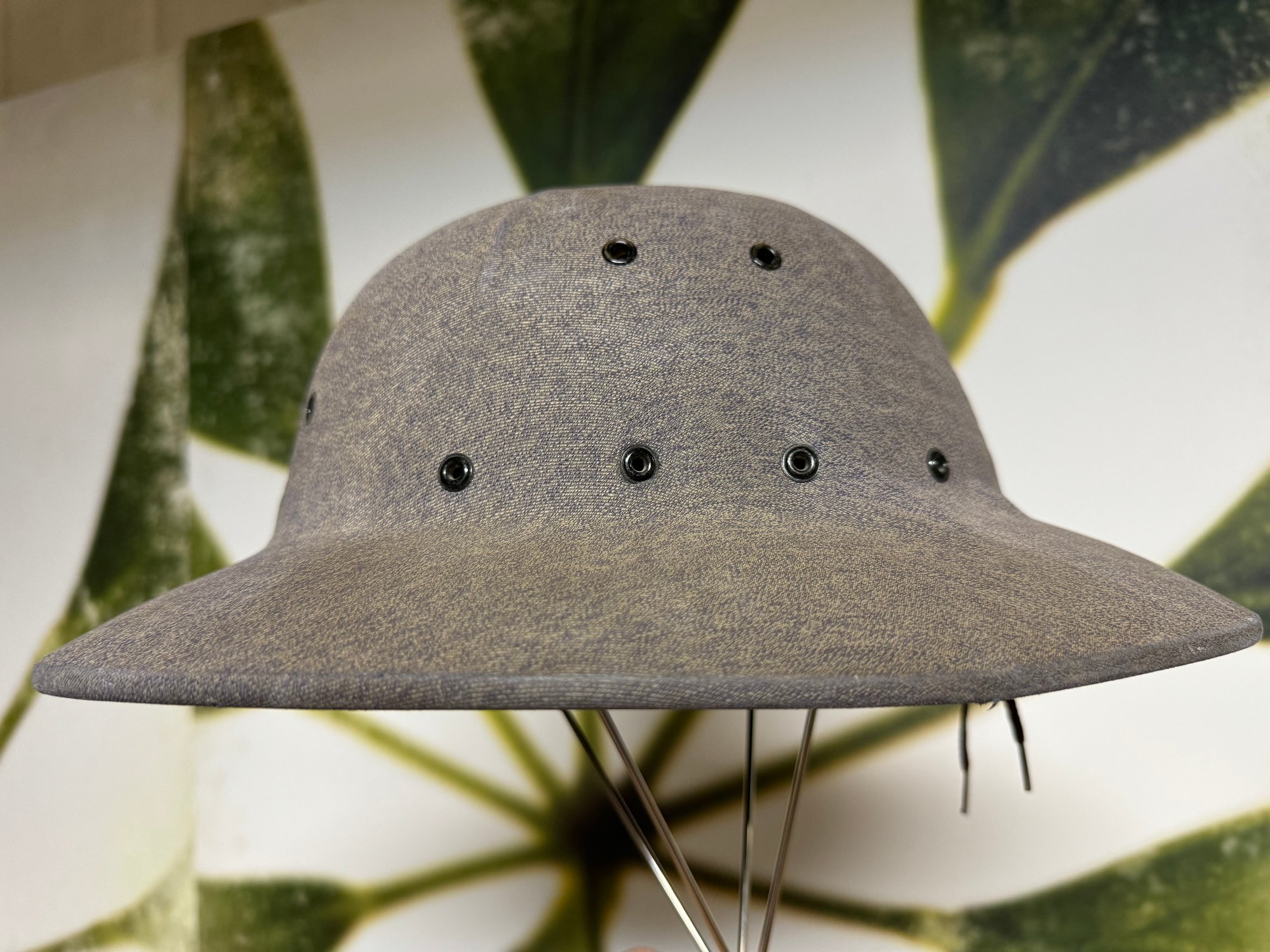 Original Vintage Pith Helmet #15573 | Auctionninja.com