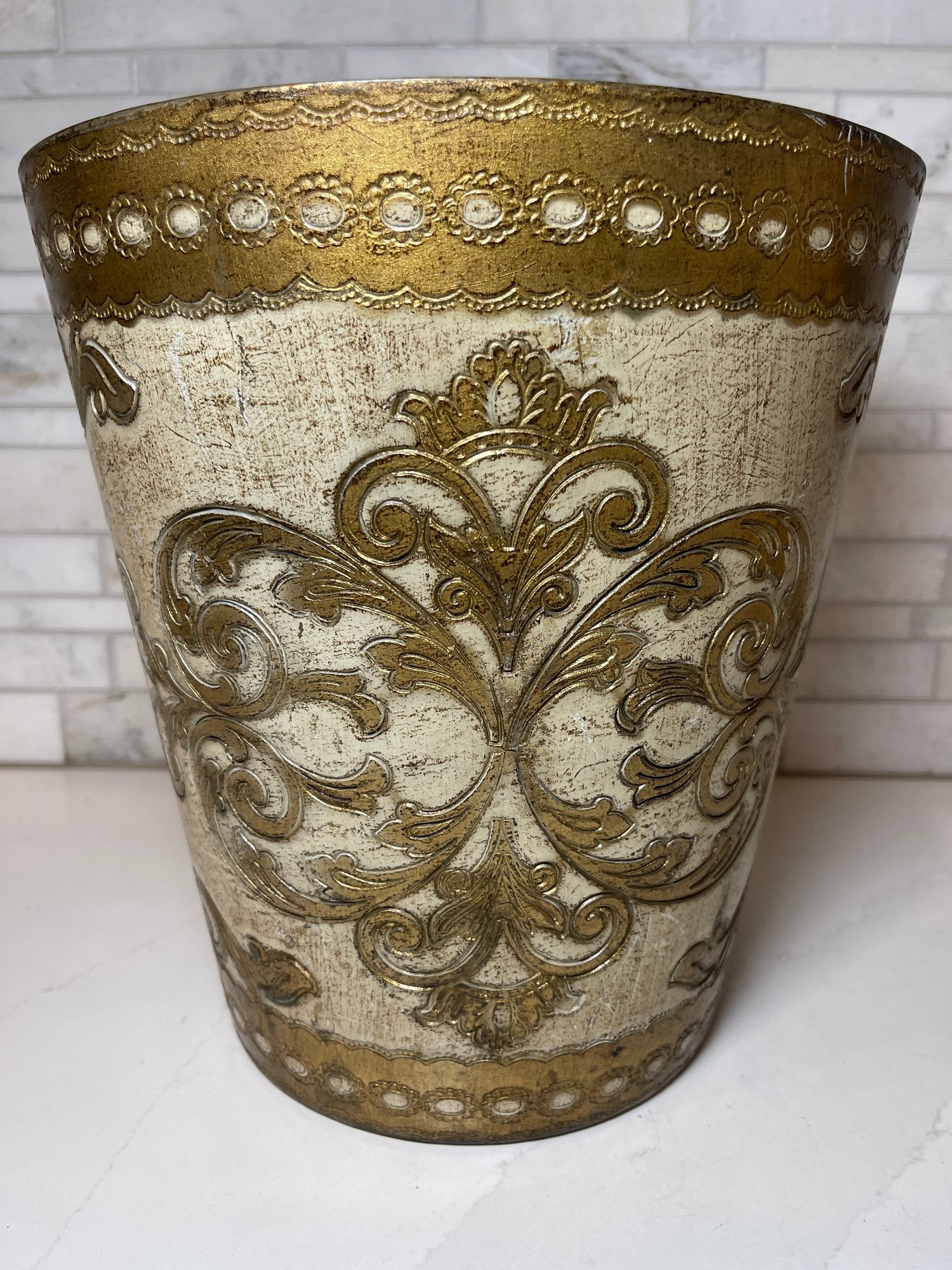 Italian Florentine Carved And Gilded Trash Can, Made In Italy: The Real ...