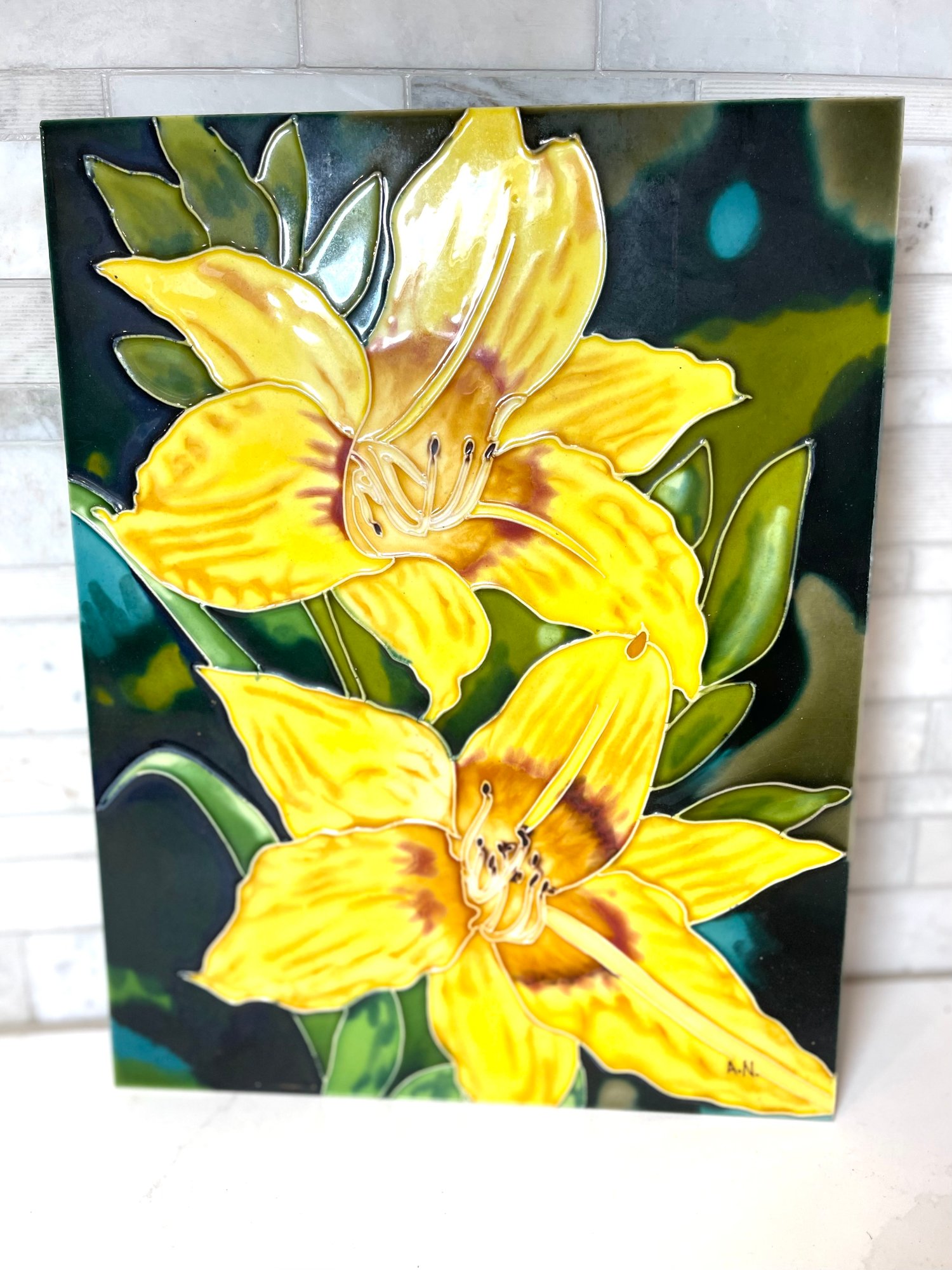 BENAYA Handcrafted Art Tile Plaque. Daffodils, !0.75 X 13.75 #15345 | Auctionninja.com