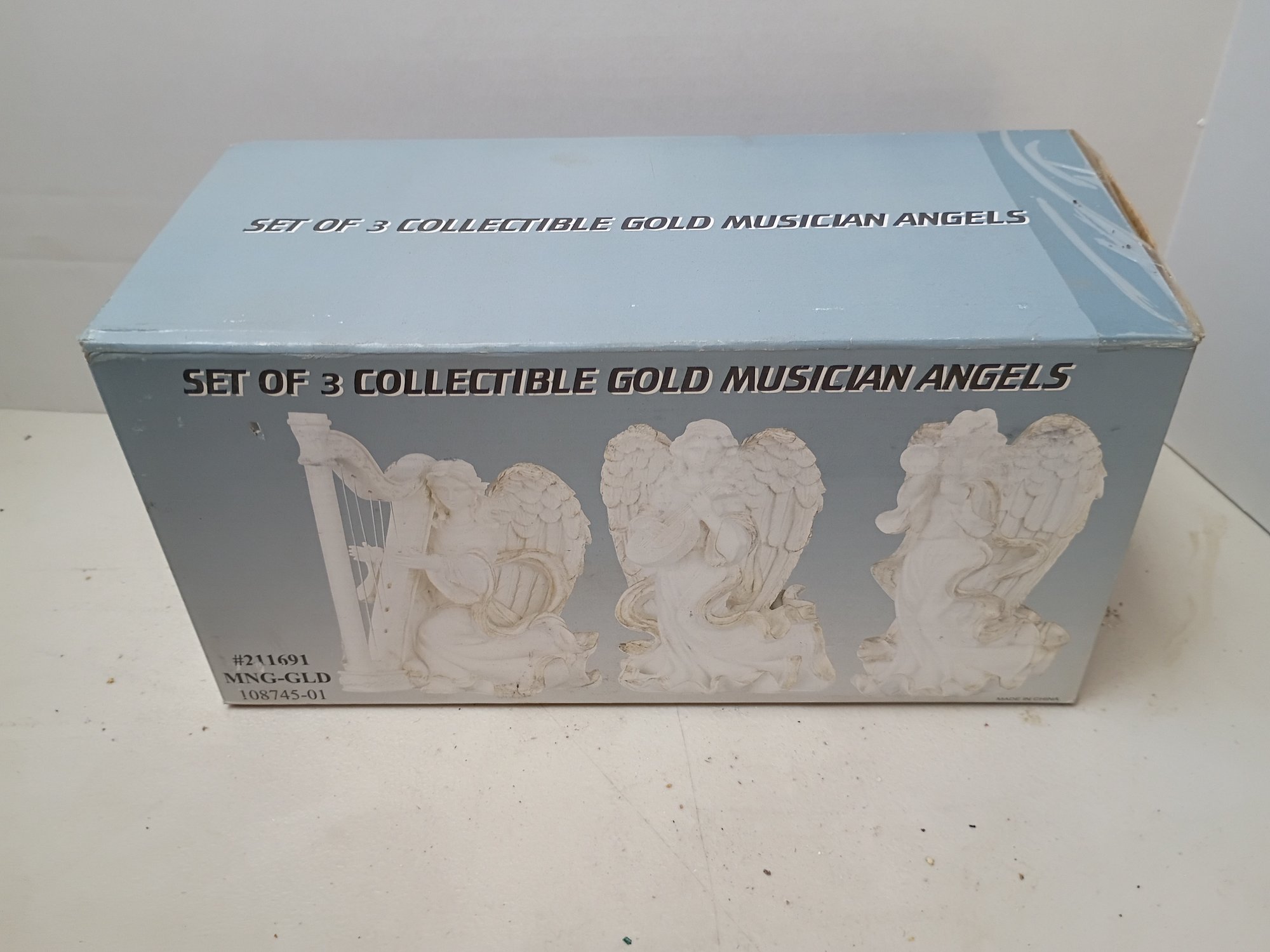 3 Musician Angels #1870 | Auctionninja.com