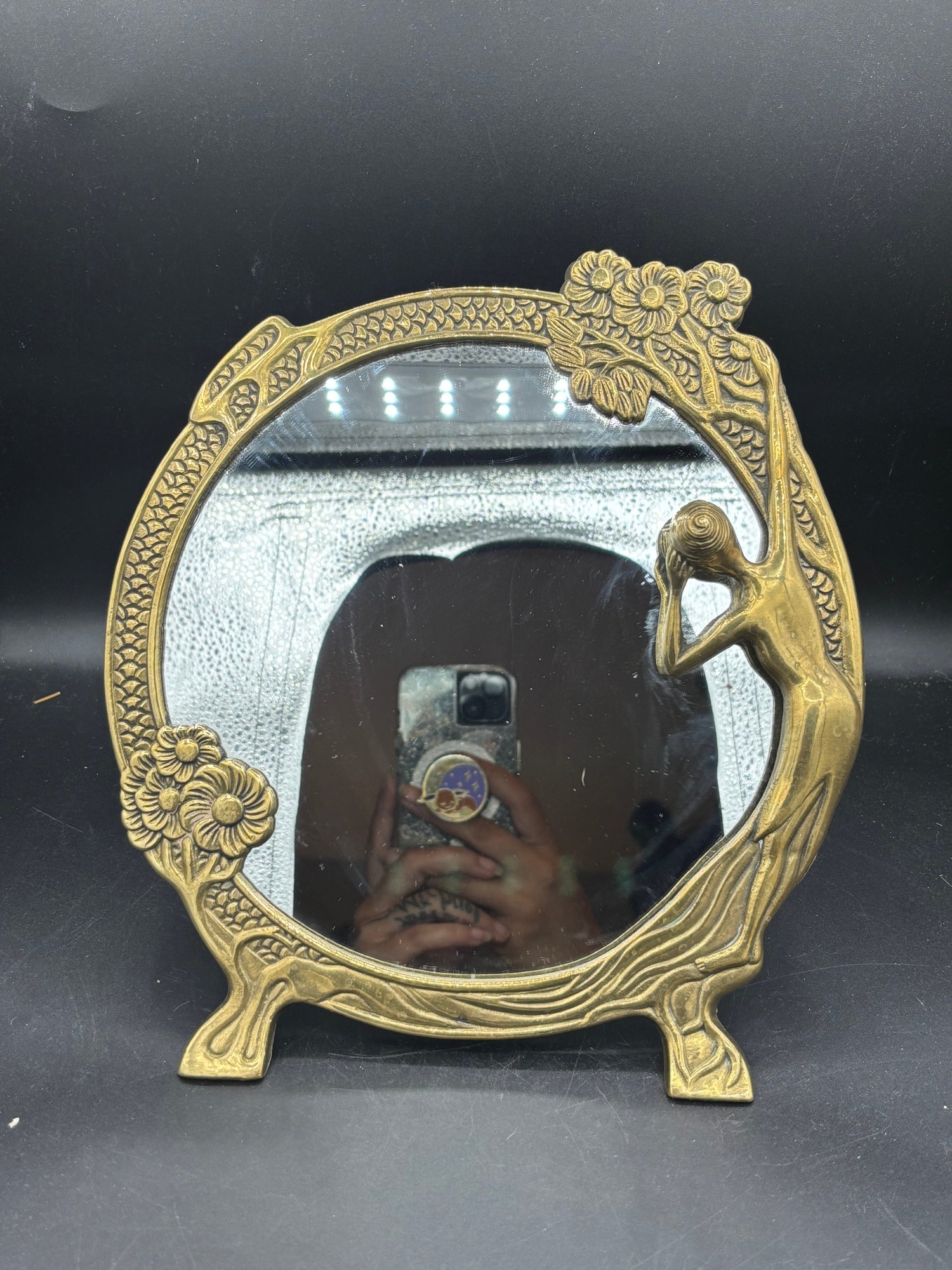 Brass Lady Mirror #11856 | Auctionninja.com