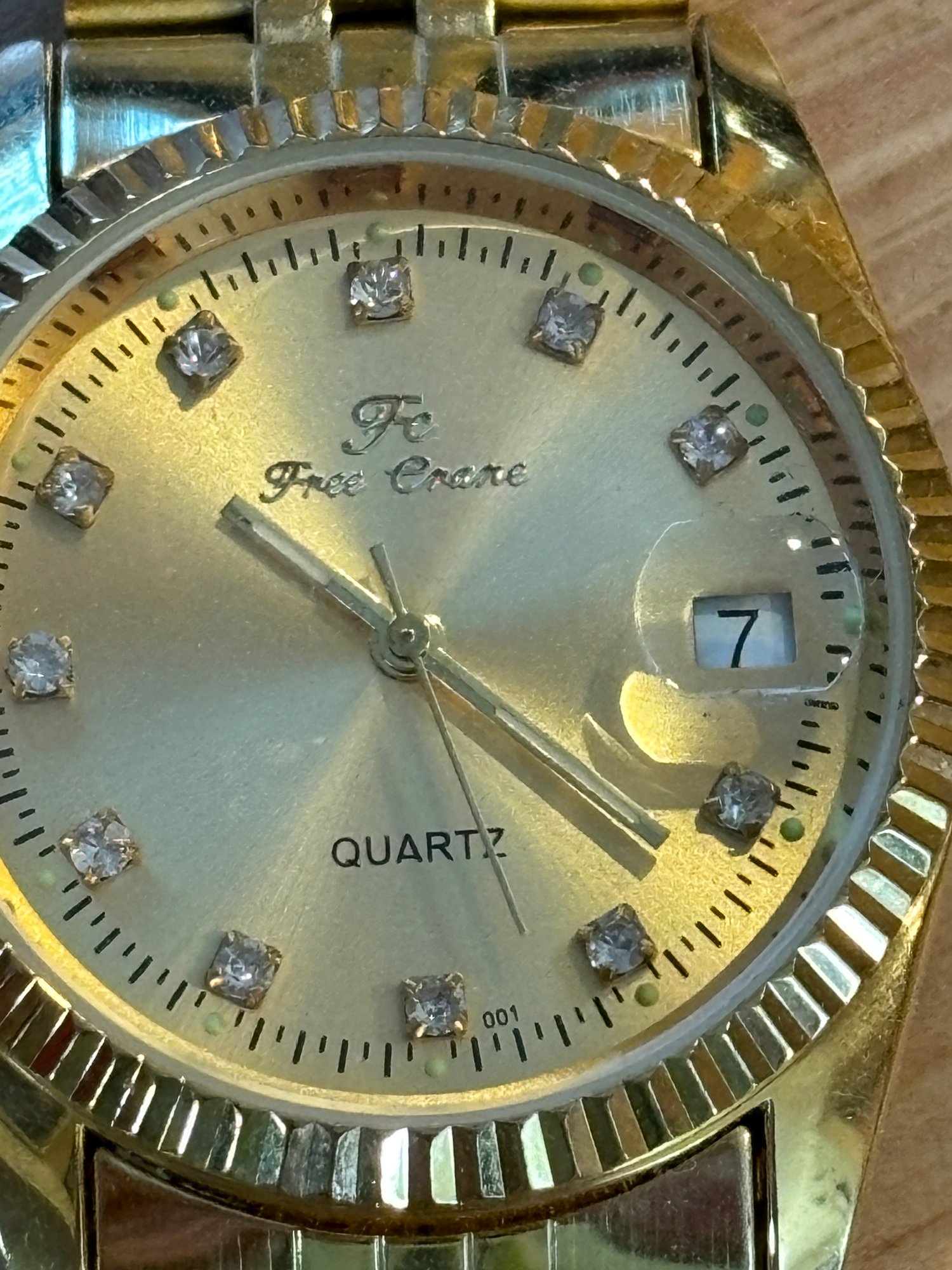Free Crane Watch With Diamonds And Gold Tone Watch Band #3031 ...
