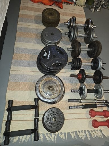 Time To Get In Shape! Large Mixed Weights #65989 | Auctionninja.com