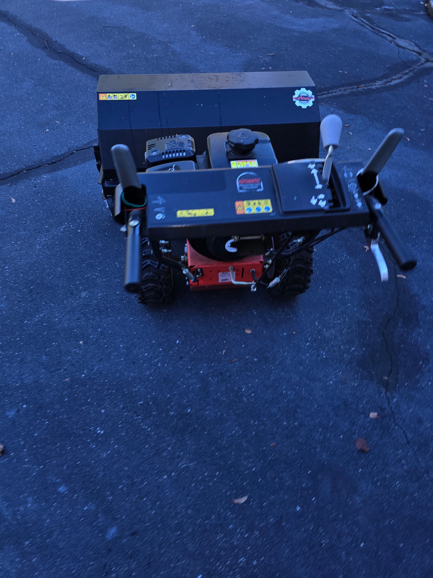 Power Brush 36, 9.0 HP EX27 Premium, Ariens Electric/Pull Start-Like New #63577 | Auctionninja.com