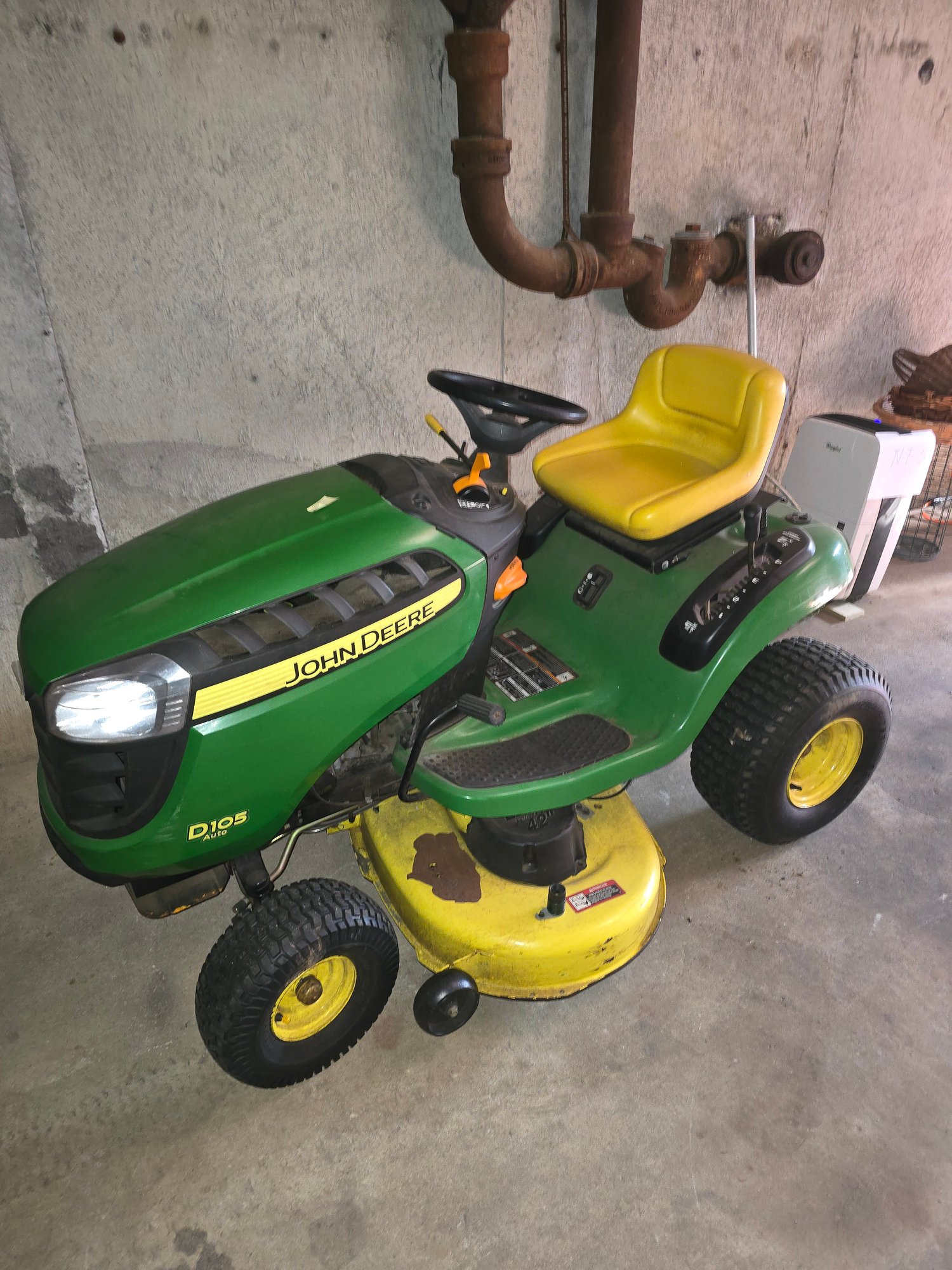 John Deere D105 Auto 100 Series Lawn Mower-tested-Working #66034 ...