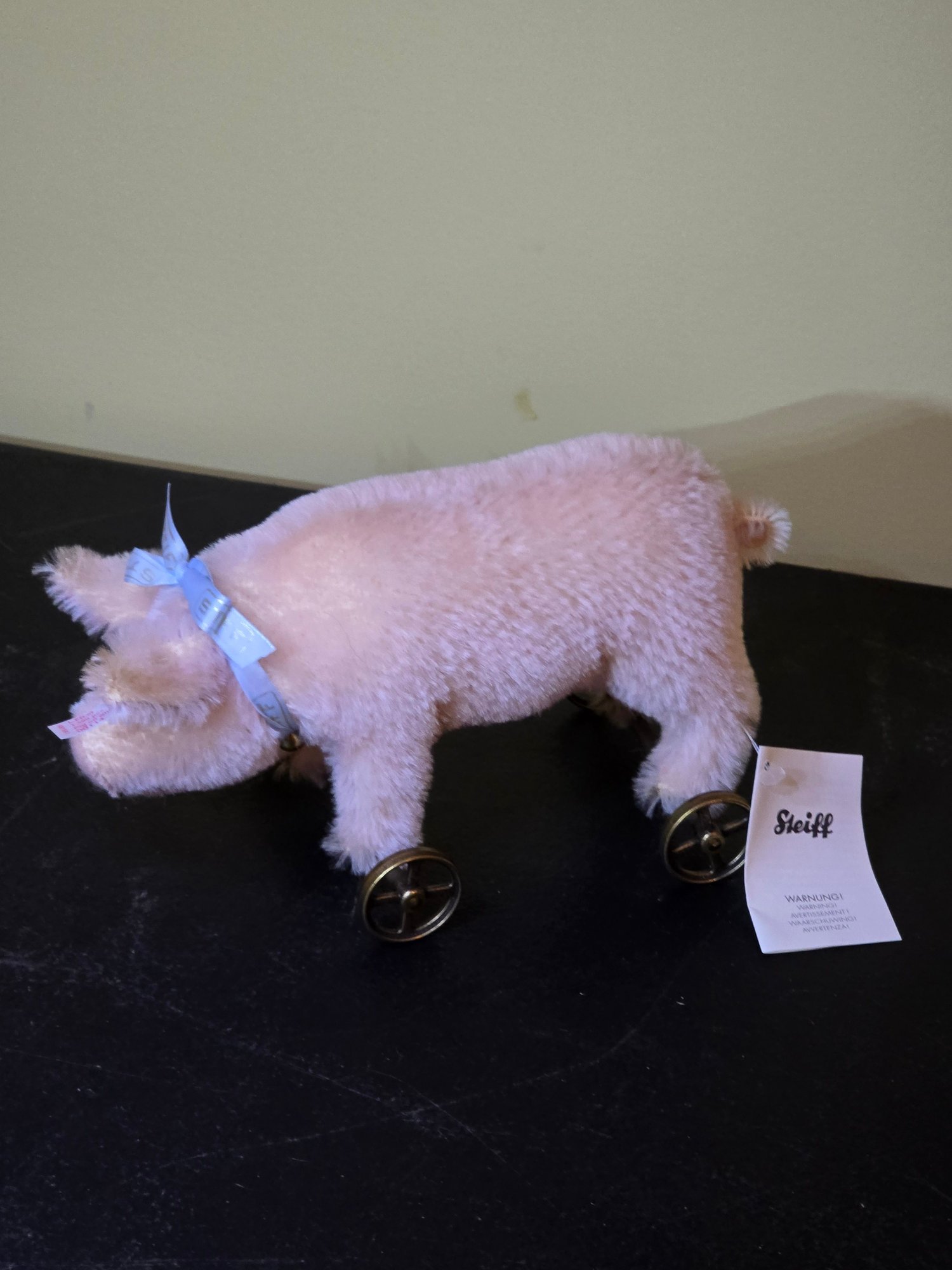Vintage Blue Ribbon Pig On Wheels Steiff Plush Toy #71864 ...