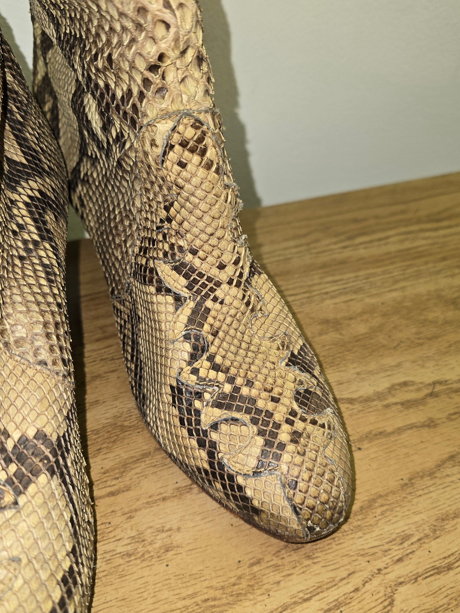 VTG Pair Of Sebastian Snakeskin Boots, Size 40.5 #75977 | Auctionninja.com