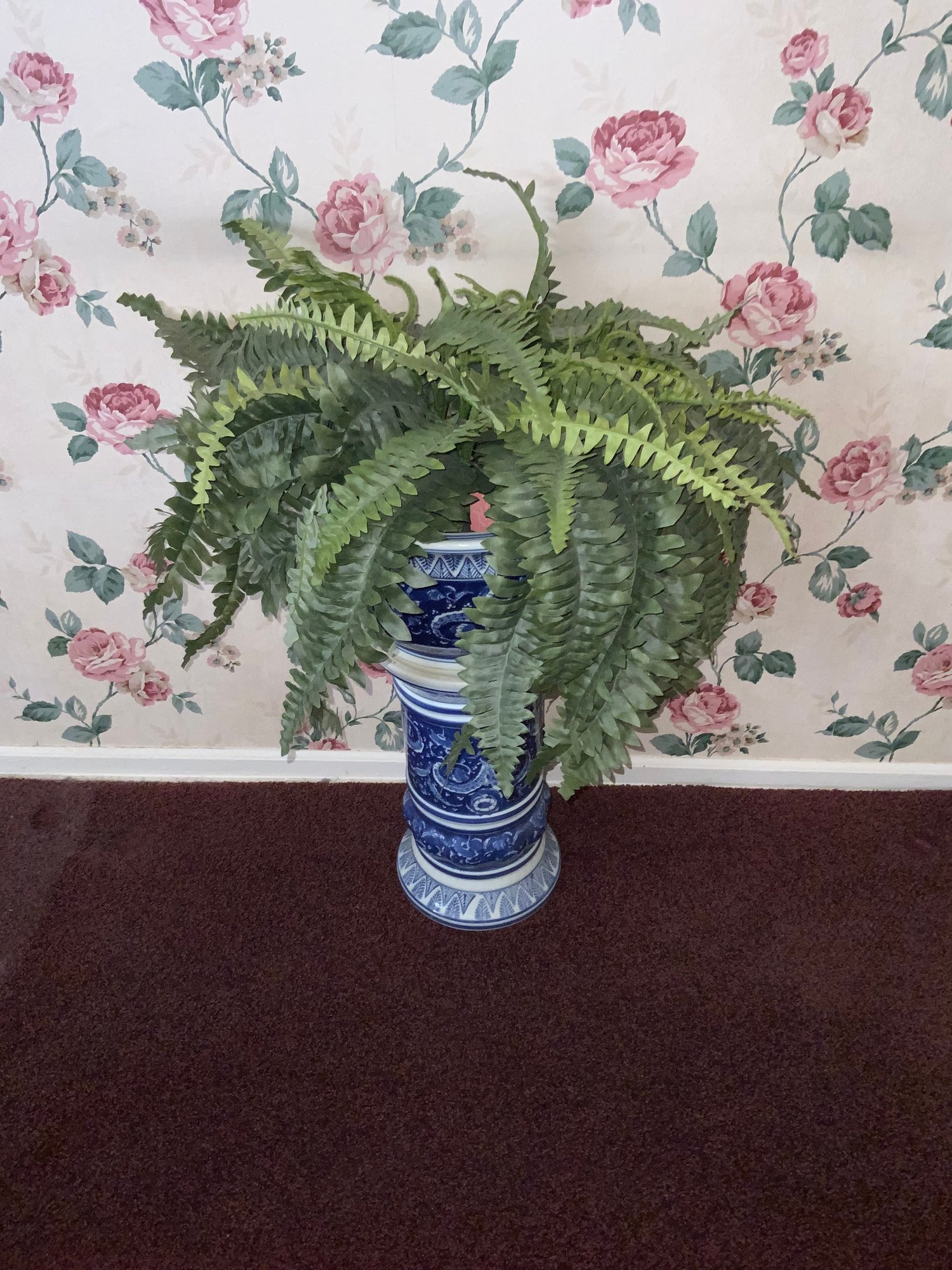 Blue And White Ceramic 2 Piece Flower Stand #63909 | Auctionninja.com