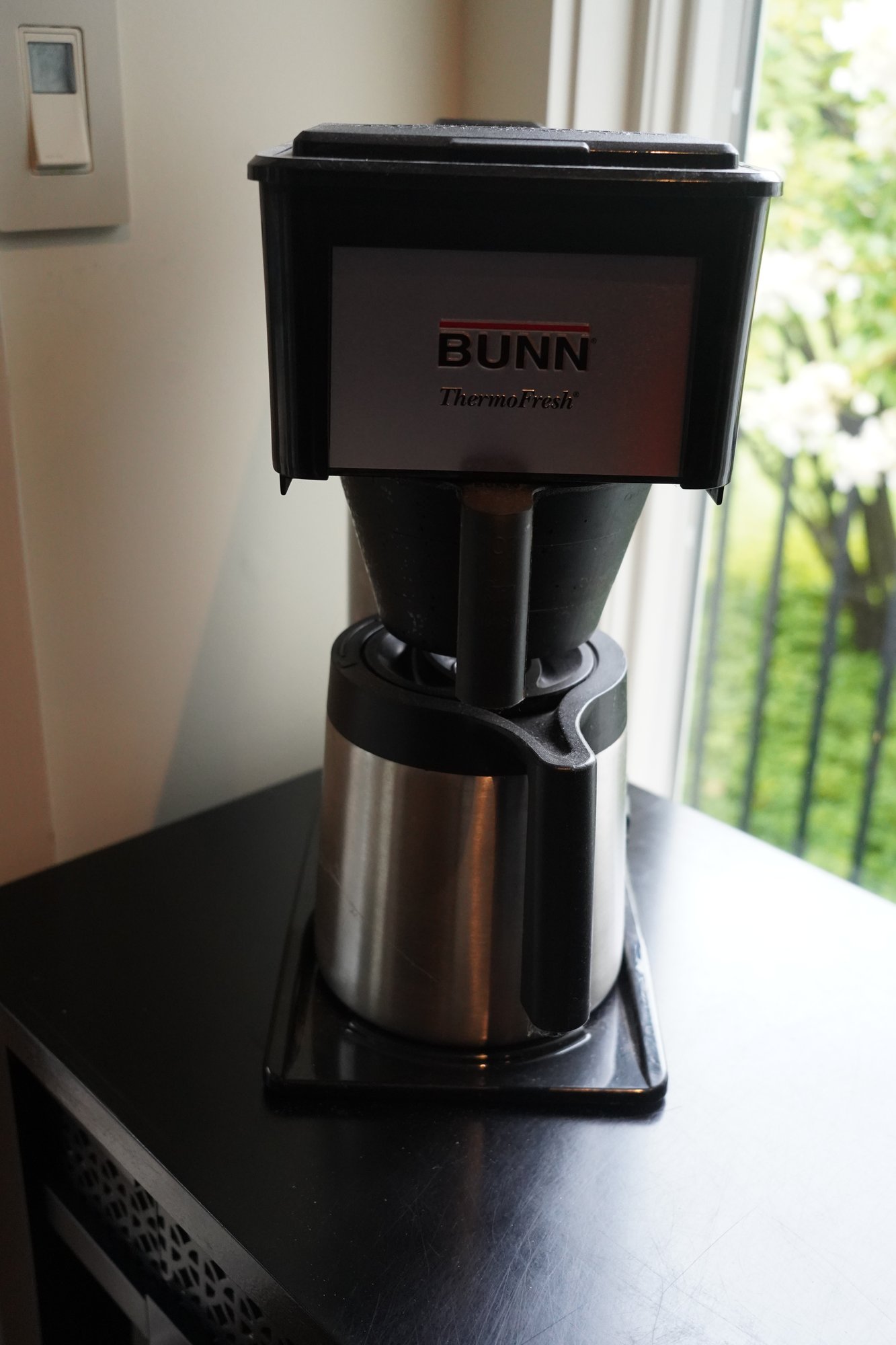 BUNN ThermoFresh 10 Cups Velocity Brew Coffee Maker (15 Inches High ...
