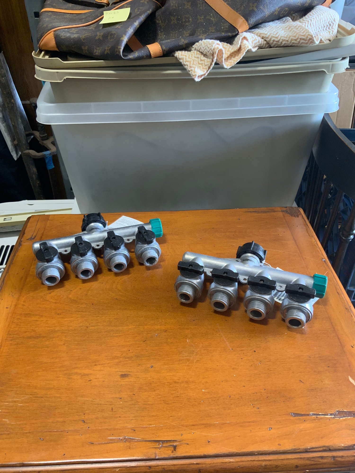 Gilmour Metal 4-way Hose Connector Lot Of 2 #59875 | Auctionninja.com