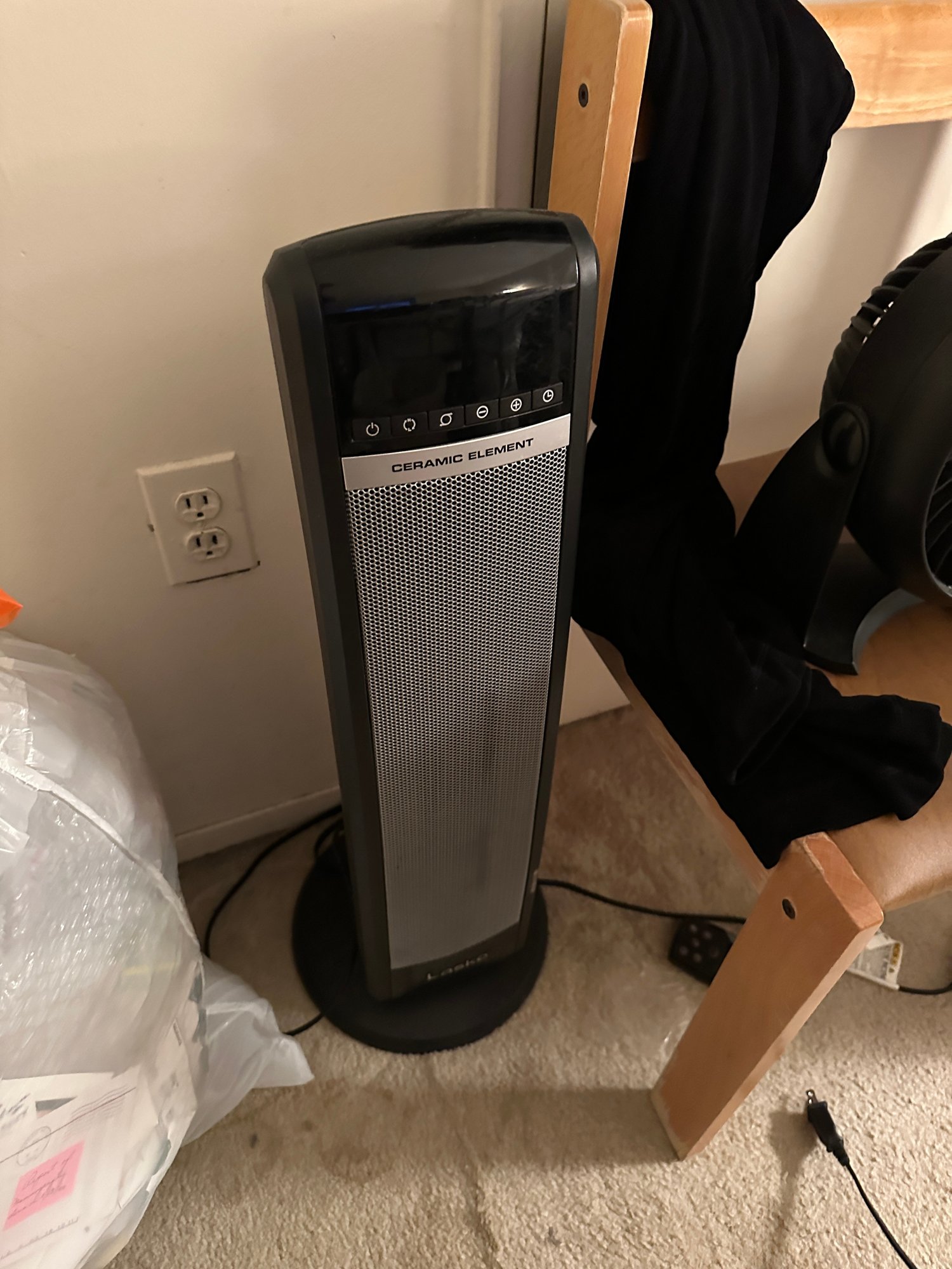 Lasko Ceramic Element Tower Heater #18950 | Auctionninja.com