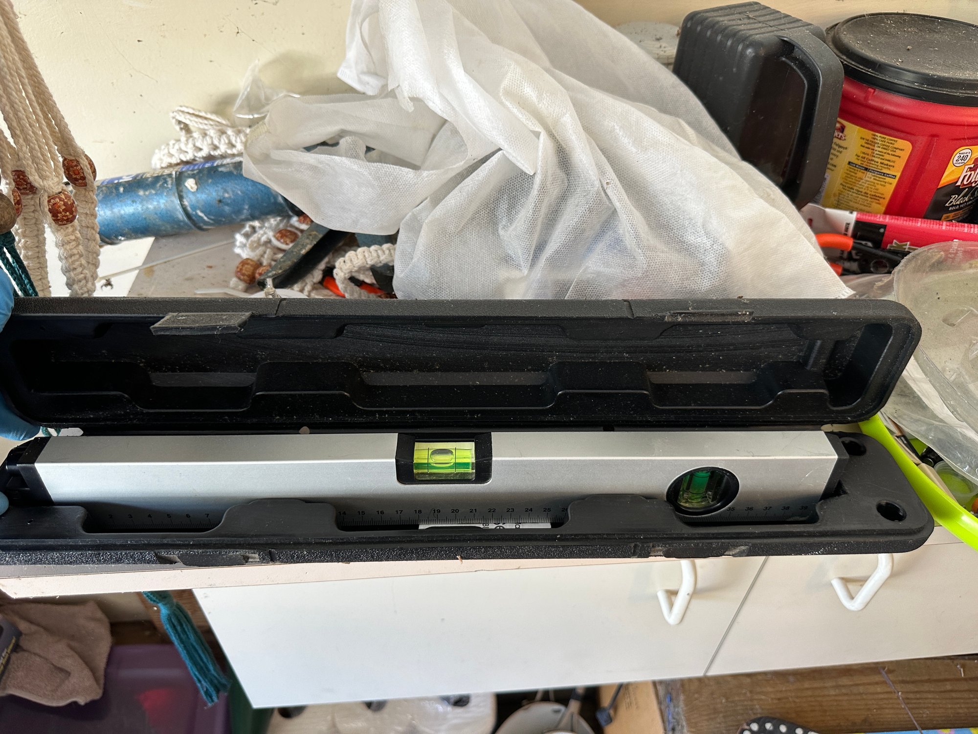 16 Machine Aluminum Laser Level With Blow Molded Case Model CL2062 ...