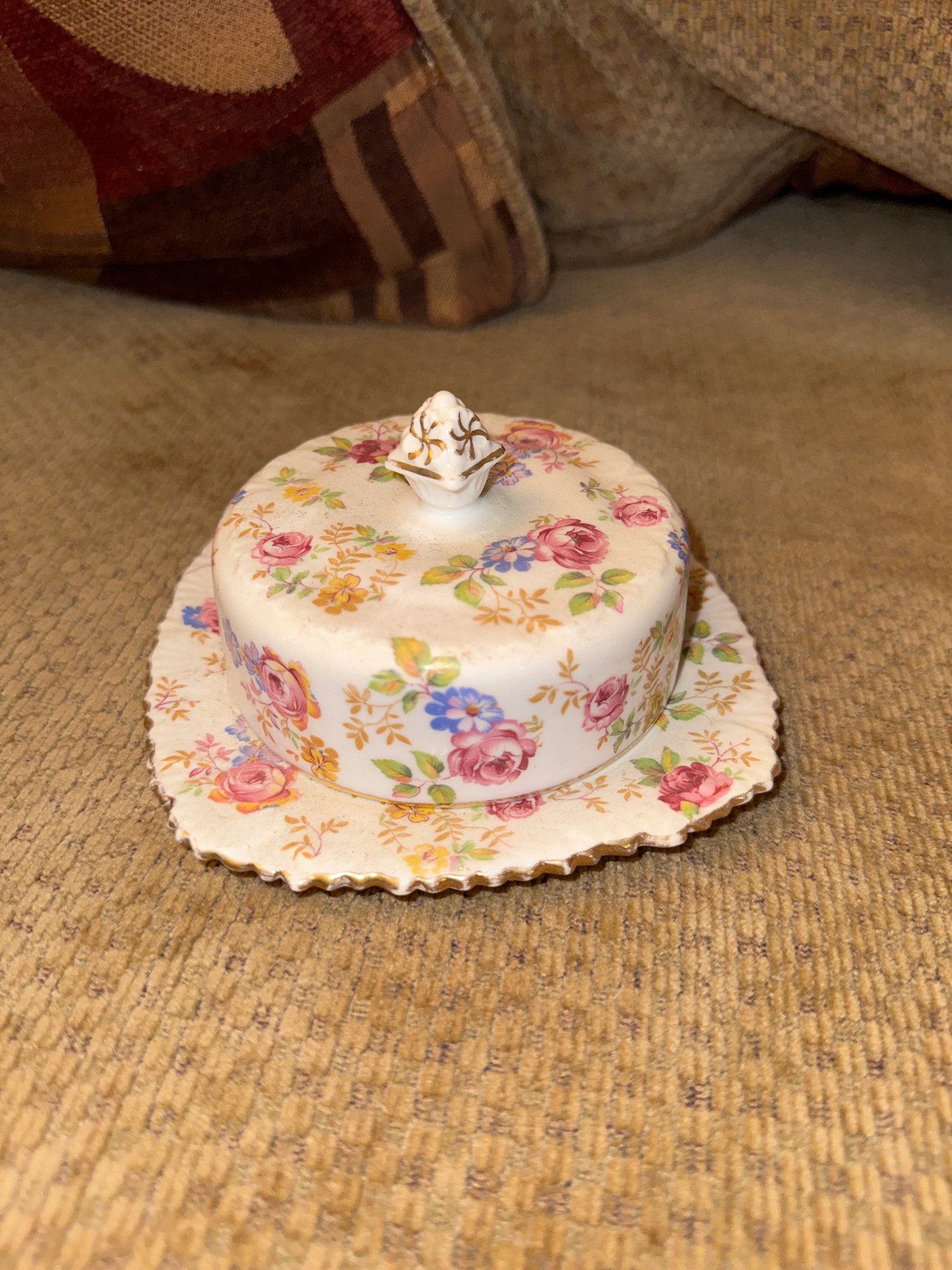 Royal Stafford Bone China Covered Butter Dish #10163 | Auctionninja.com