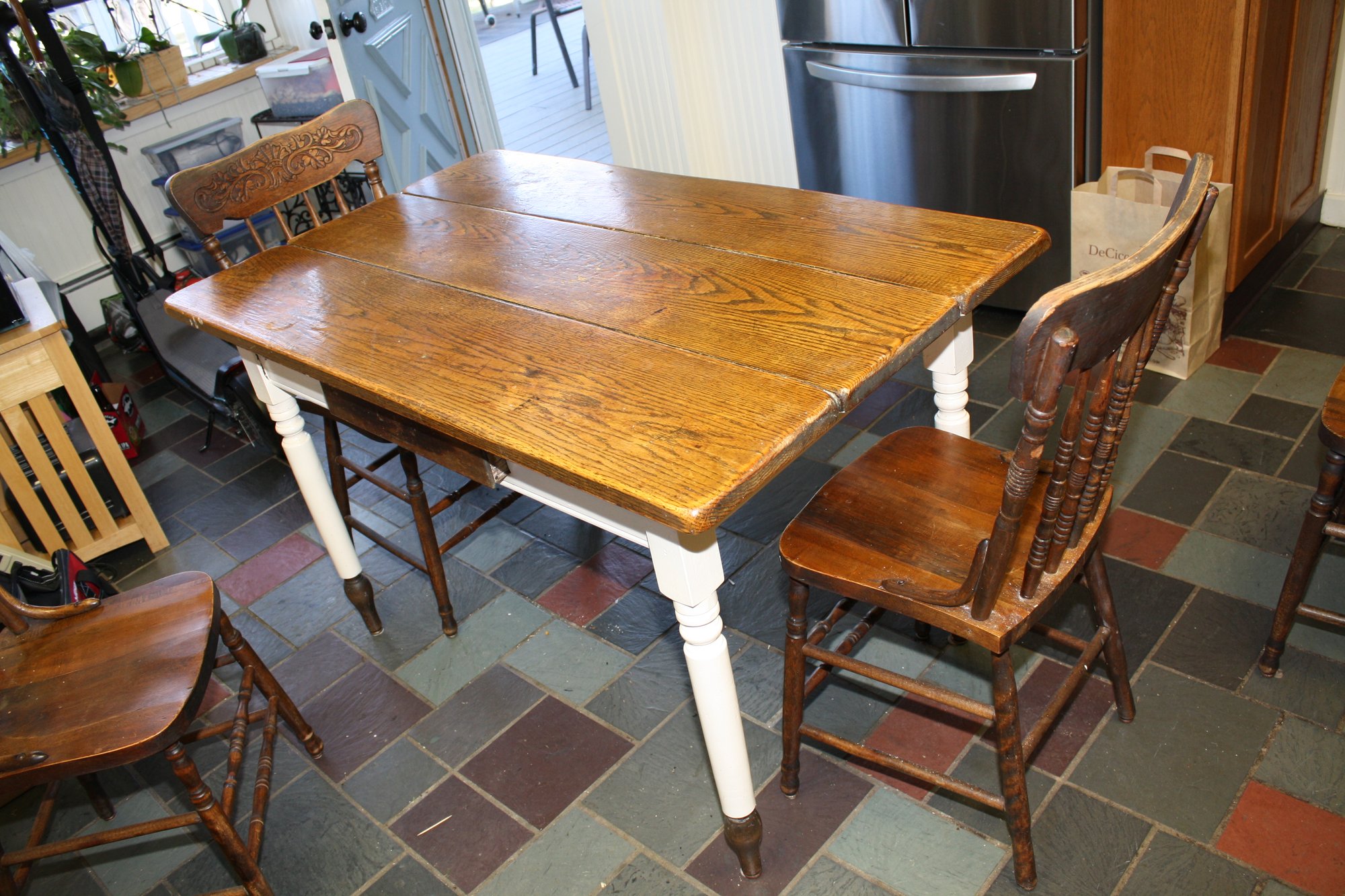 Vintage Oak Kitchen Table Very Old Top Has Been Redone. Chairs Not ...