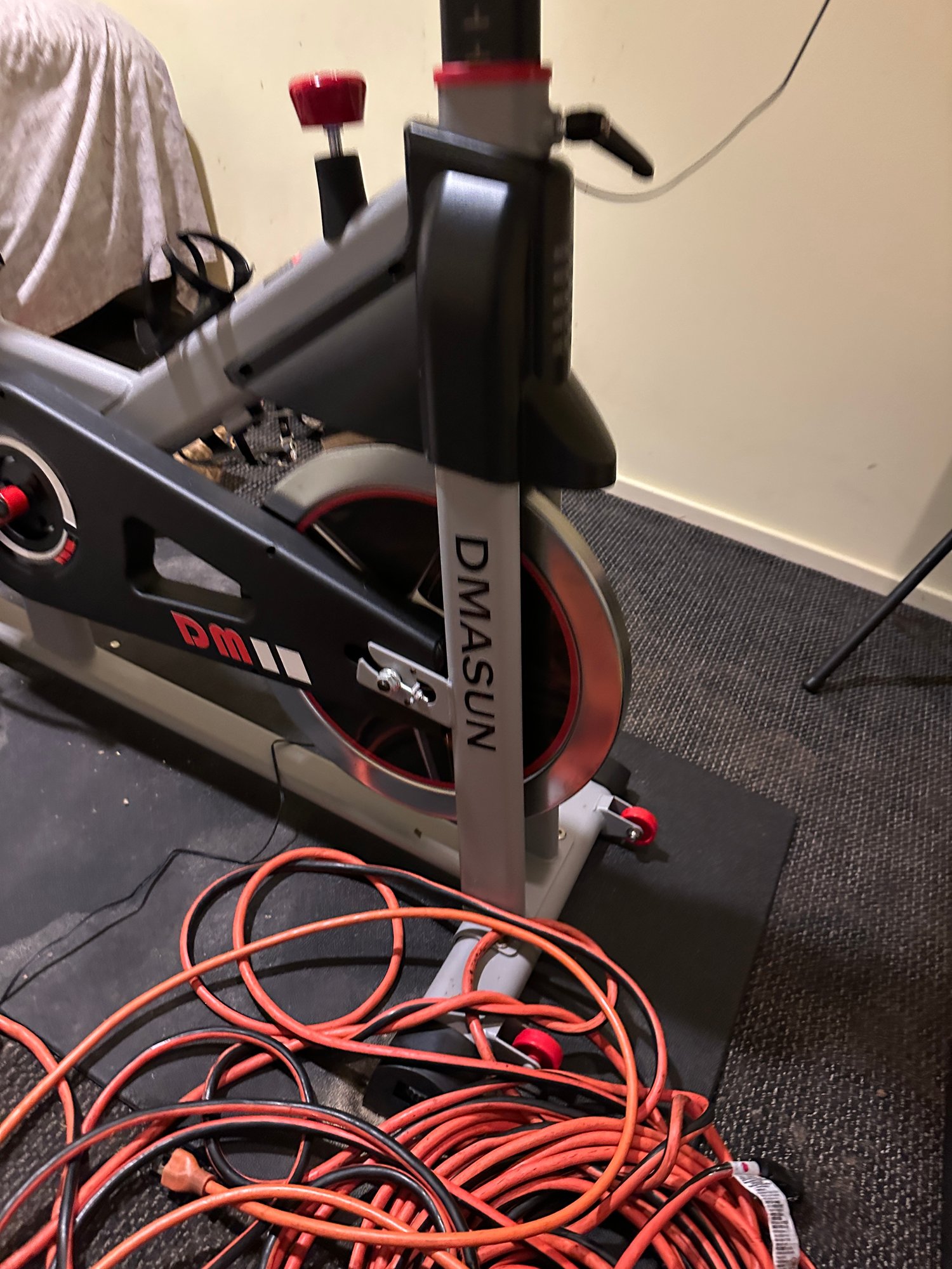 DMASUN Speed Pro Exercise Bike #19430 | Auctionninja.com