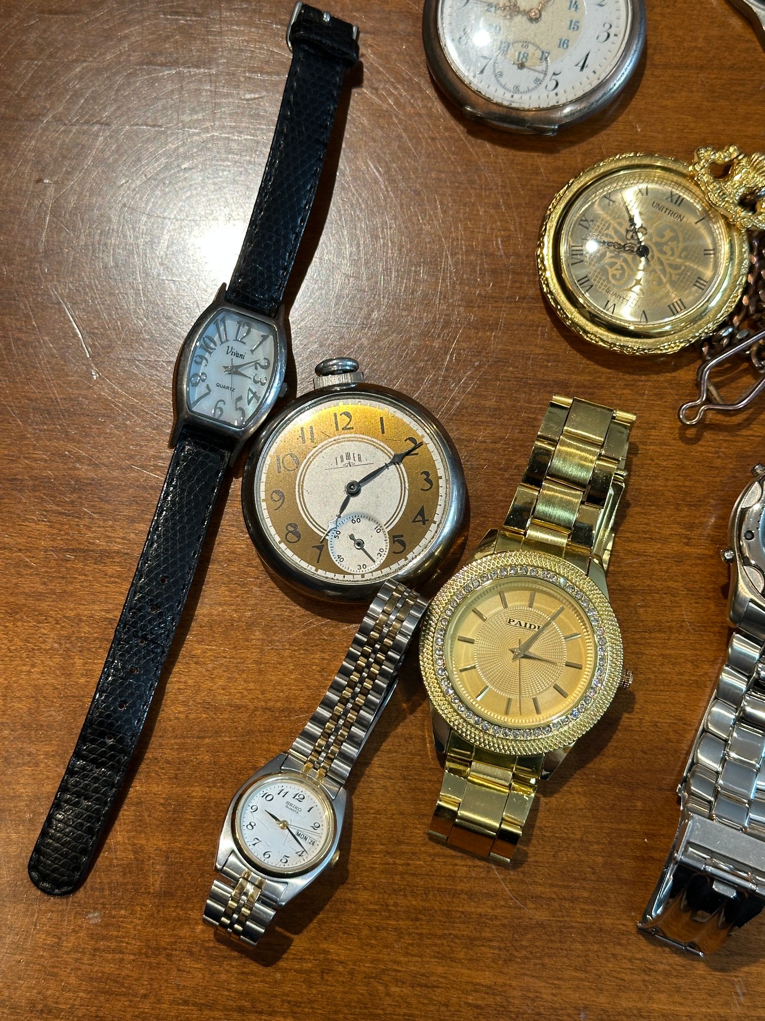 LOT OF WRIST WATCH VARIOUS BRANDS TOWER, VIVANI QUARTZ, SEIKO QUARTZ ...
