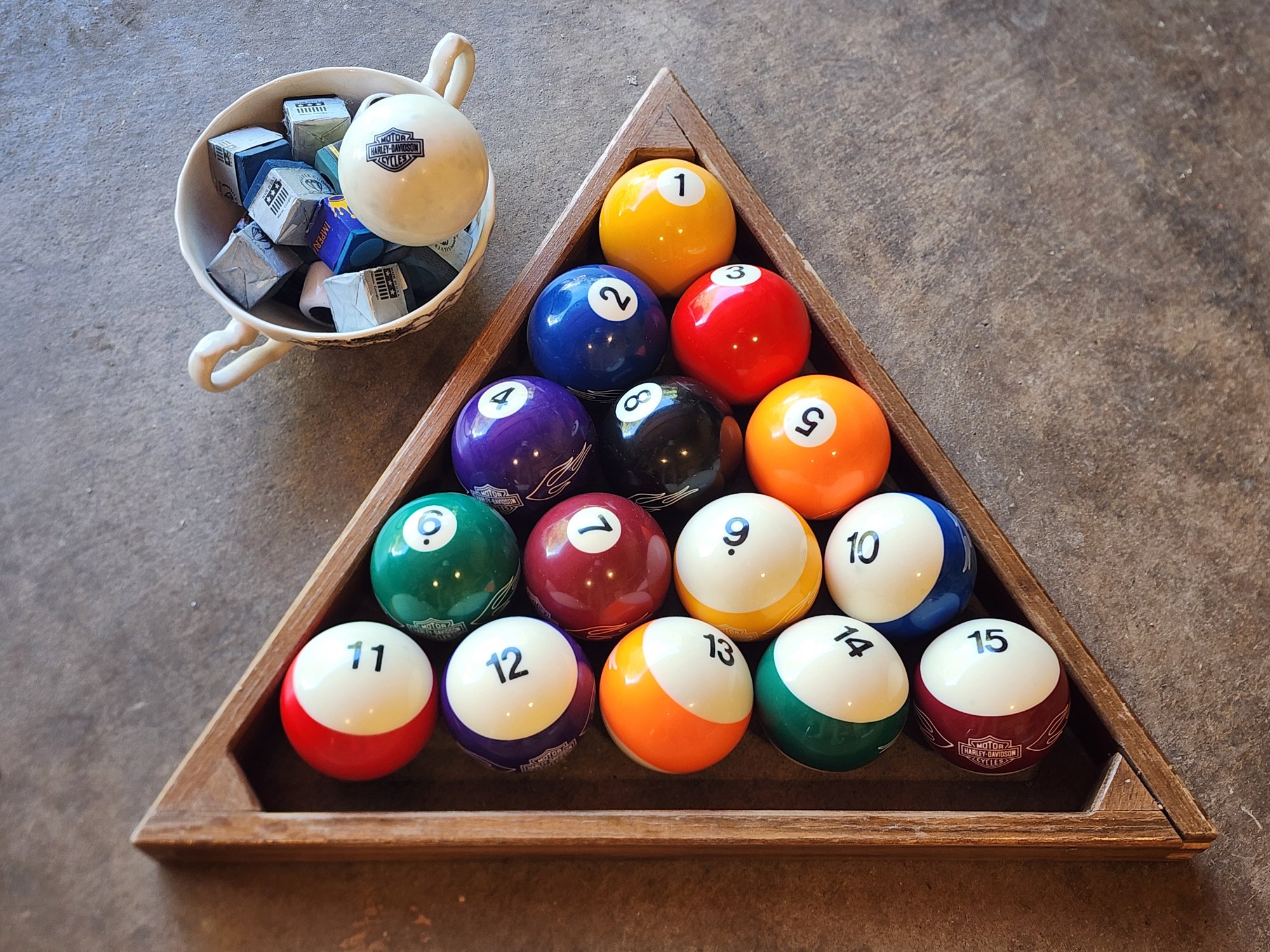 Outstanding Vintage Set Of HARLEY DAVIDSON Billiard Balls With Chalk ...