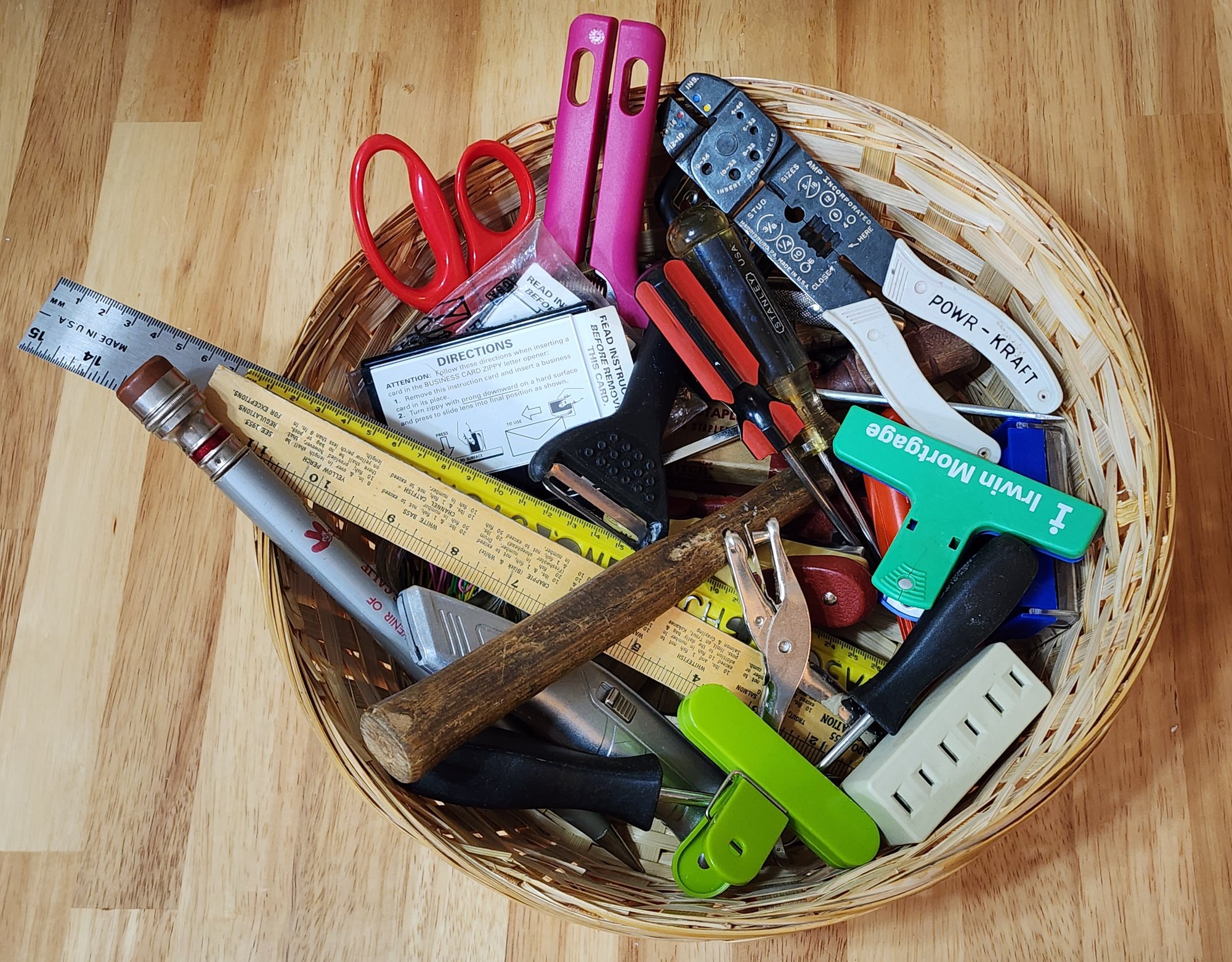 Kitchen Junk Drawer Supplies With Woven Basket #22359 | Auctionninja.com