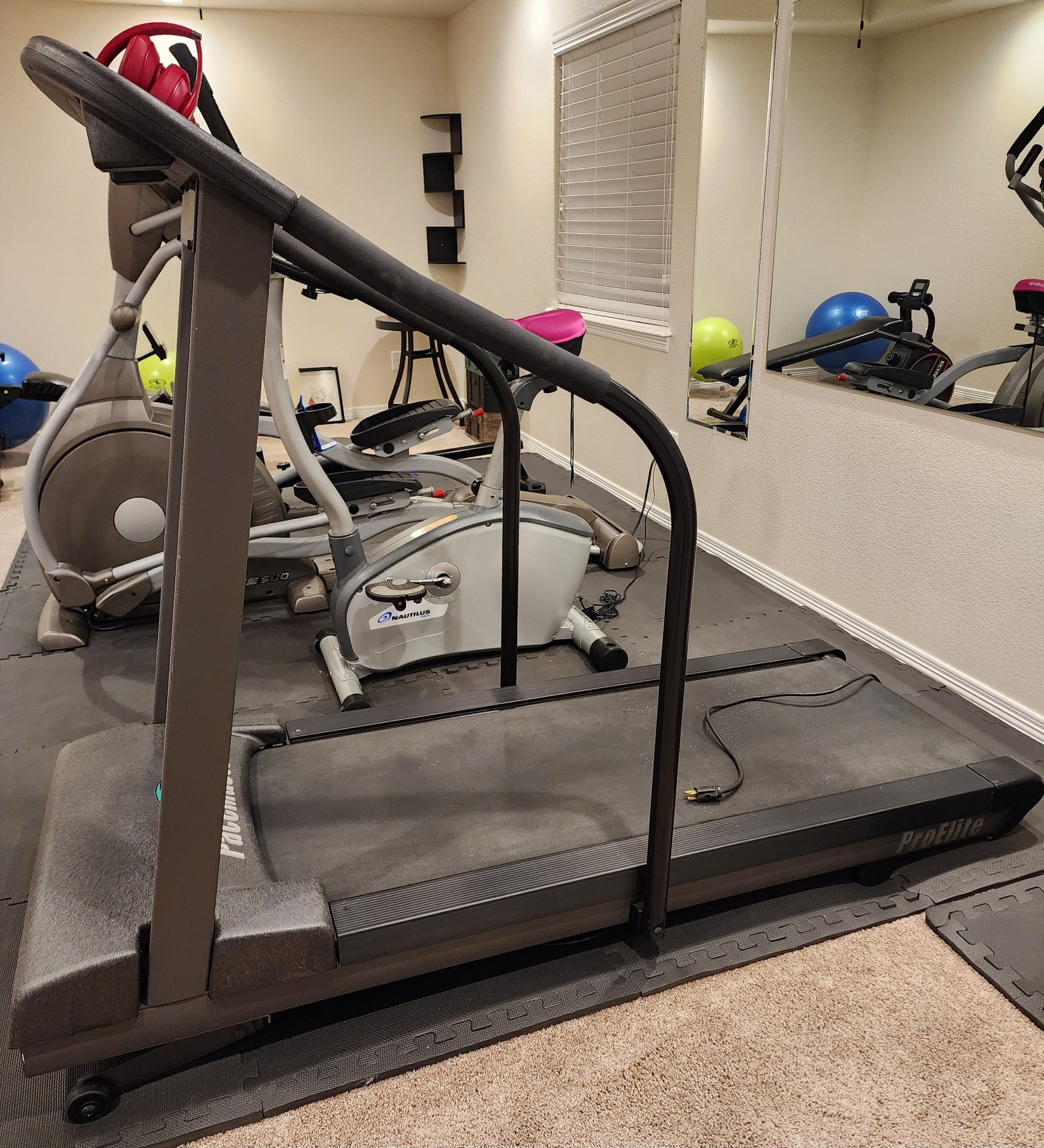 PACEMASTER Pro Elite Runner's Treadmill Exercise Gym Equipment #22905 ...