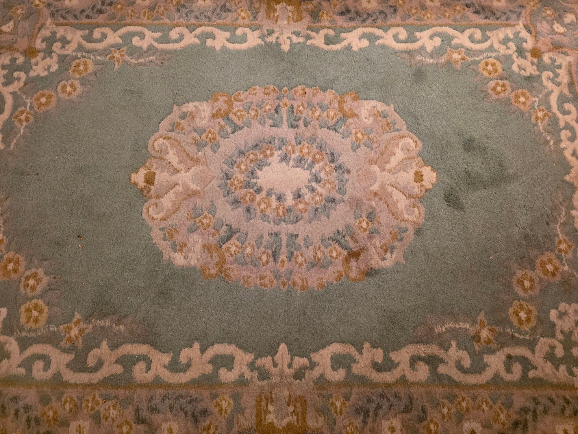 Michael Handler Carpets & Draperies Area Rug #33479 | Auctionninja.com