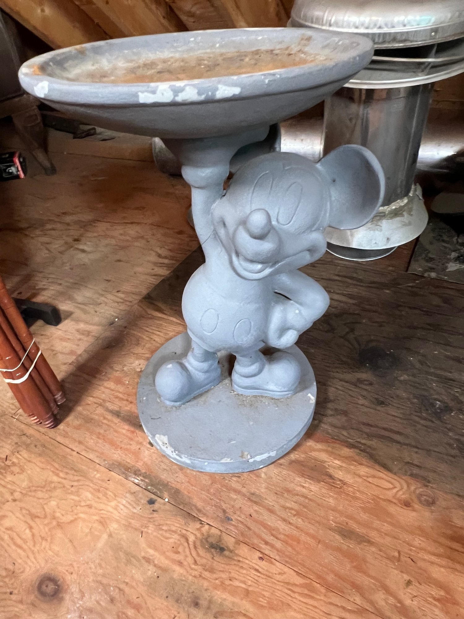 230 - MICKEY MOUSE BIRD BATH, HEAVY! SOME CONDITION ISSUES #26568 ...