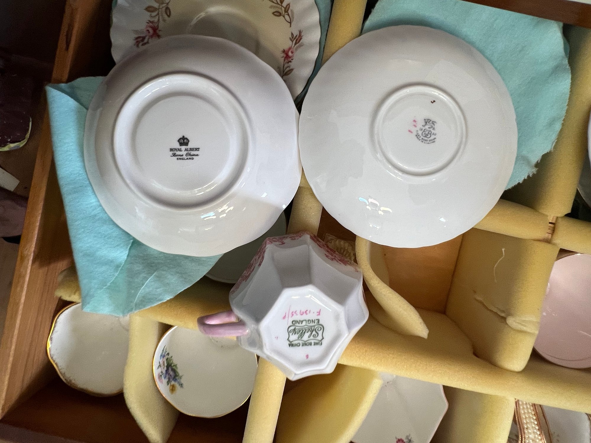 80 - NICE 2 PC. WOODEN HUTCH FULL OF AMAZING TEA CUPS! NEAR DOOR #27099 ...