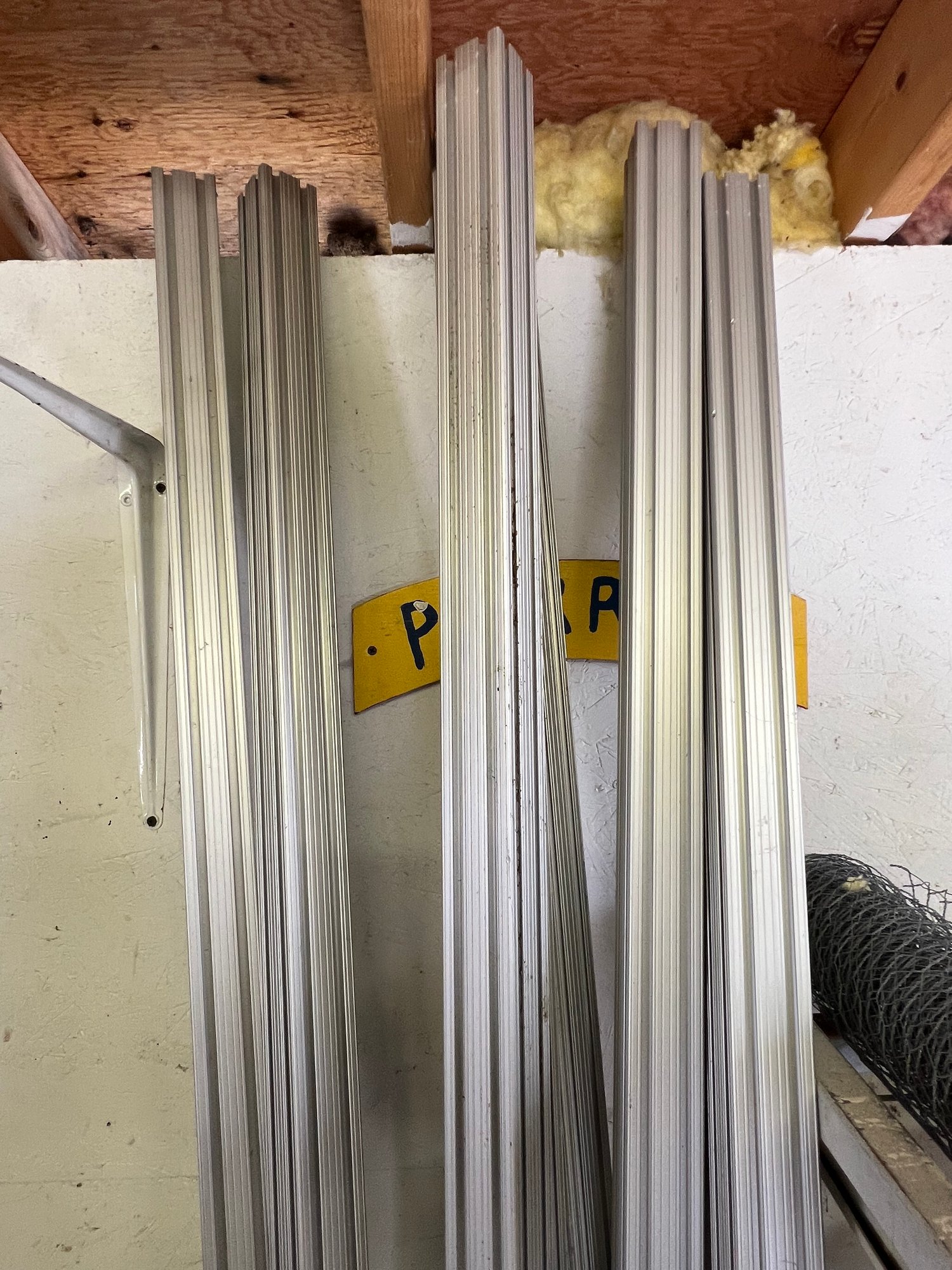 227 - METAL SECTIONS (TRACK SYSTEM) AND OTHER METAL, LONGEST IS ABOUT ...