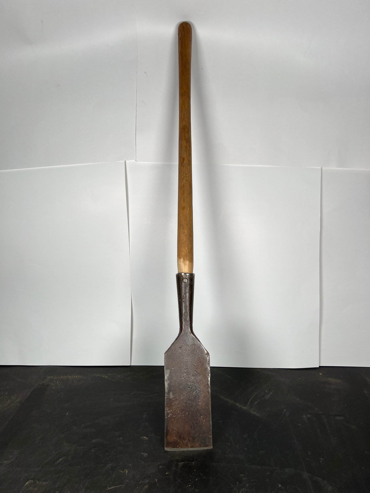 83 - AMAZING ANTIQUE HUGE FRAMING SLICK #30639 | Auctionninja.com