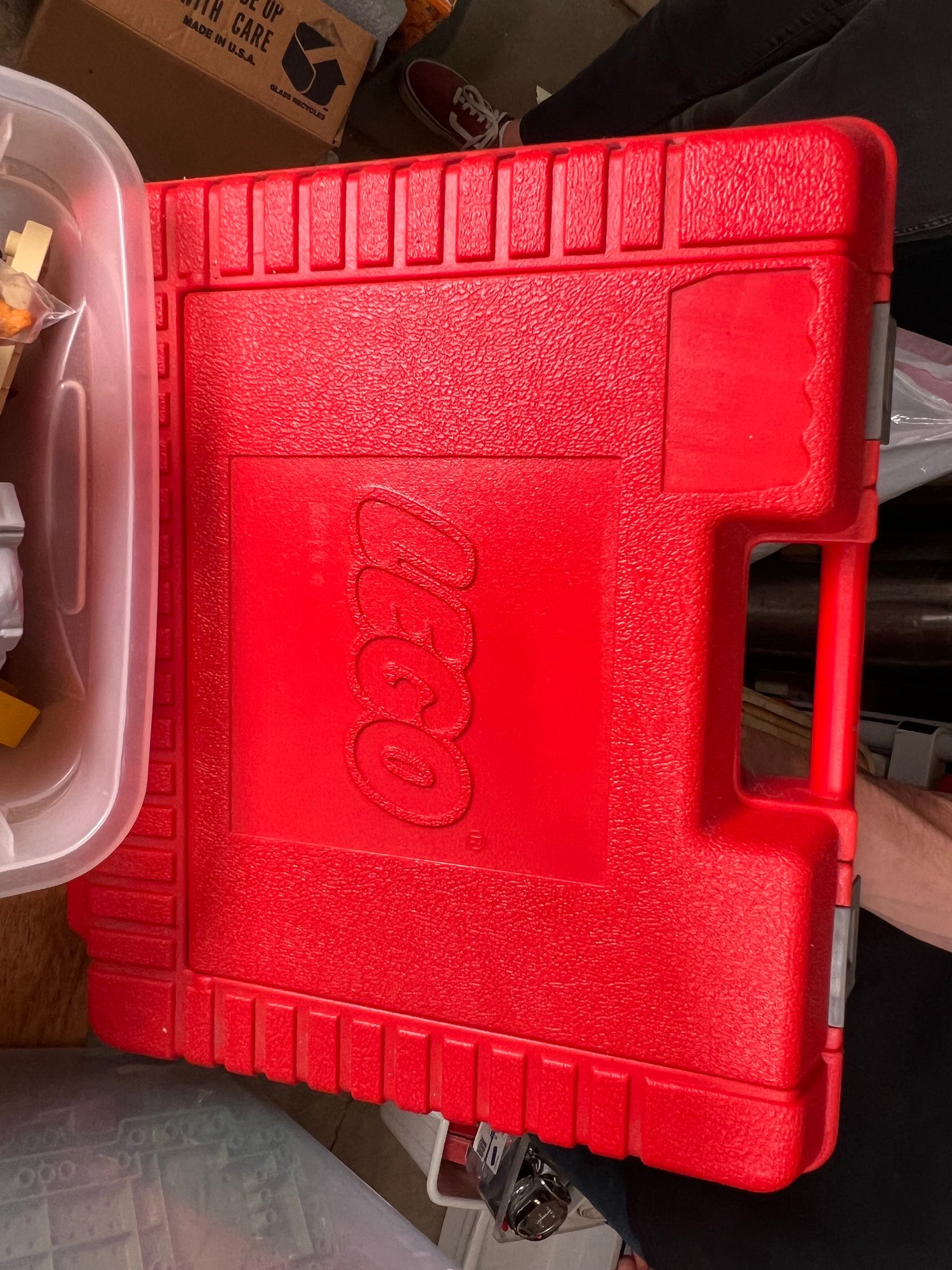 237 - HUGE BIN FULL OF LEGO LEGOS W/ EMPTY LEGO CASE AND ASSORTED TOYS ...