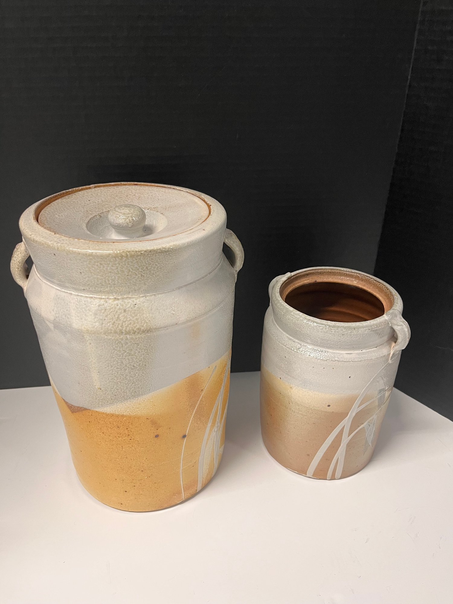 Stoneware Containers #2642 | Auctionninja.com