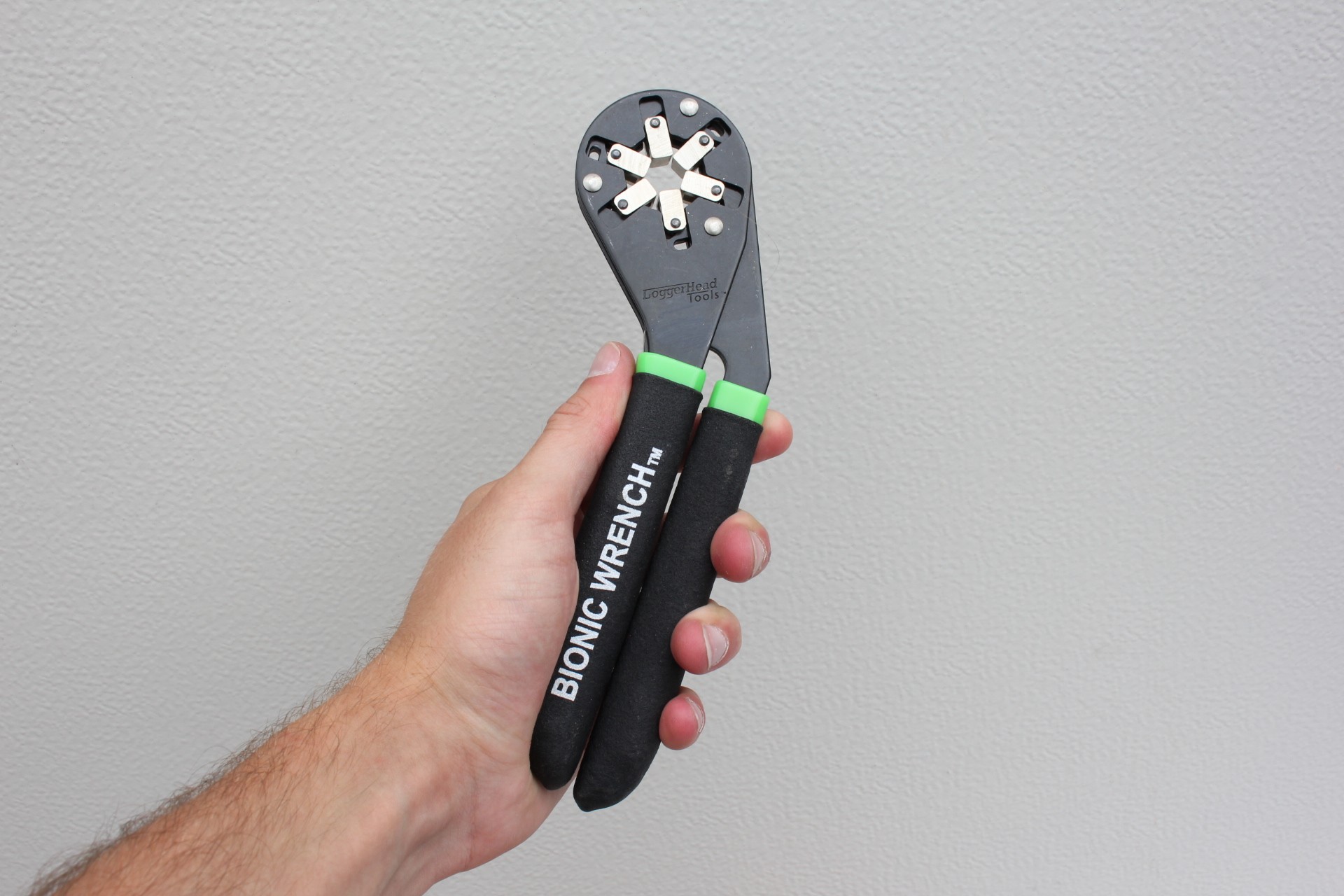 Four Bionic Wrenches (94) #11898 | Auctionninja.com