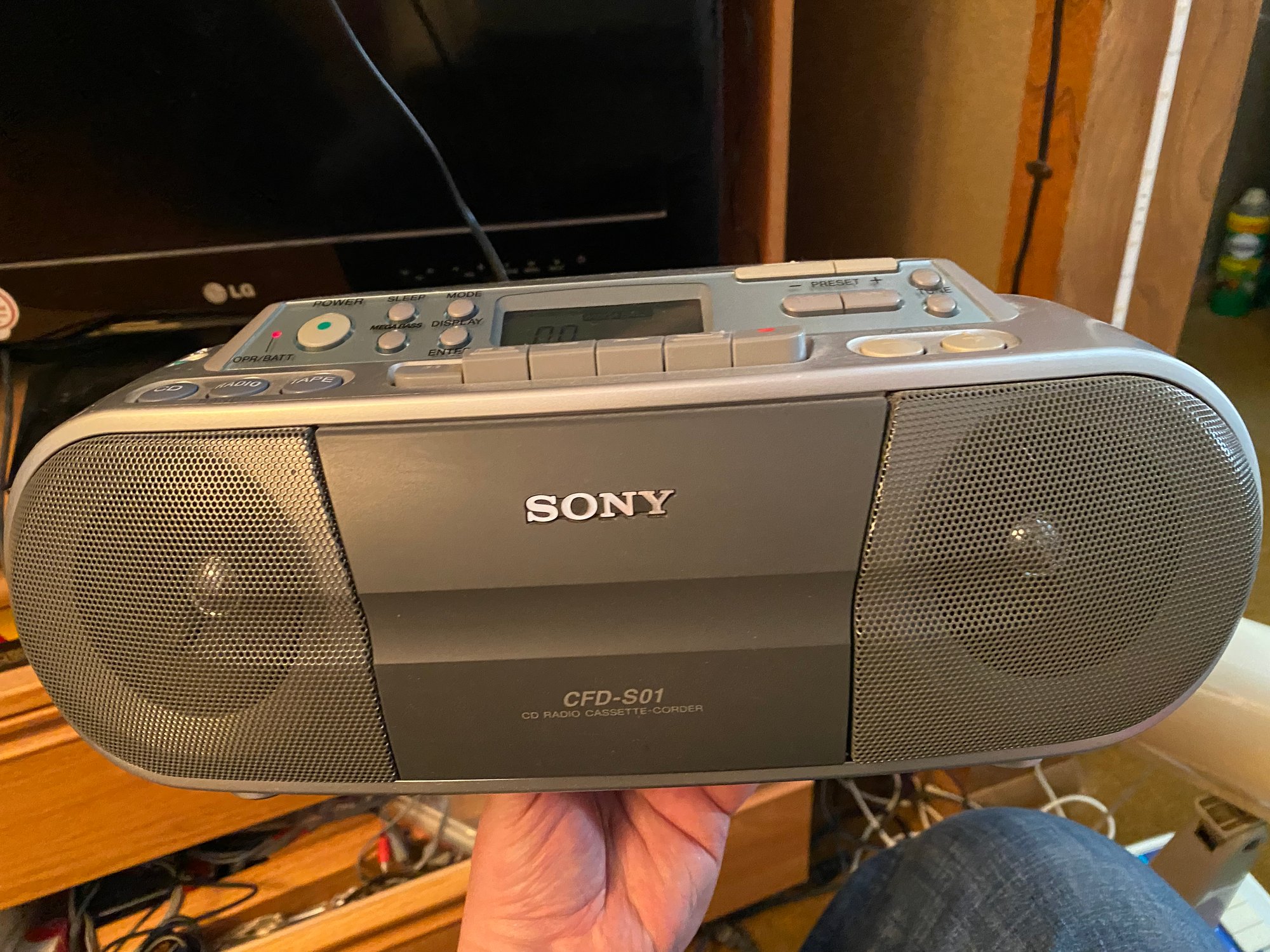 Sony CFD-S01 Radio Cassette CD #7845 | Auctionninja.com