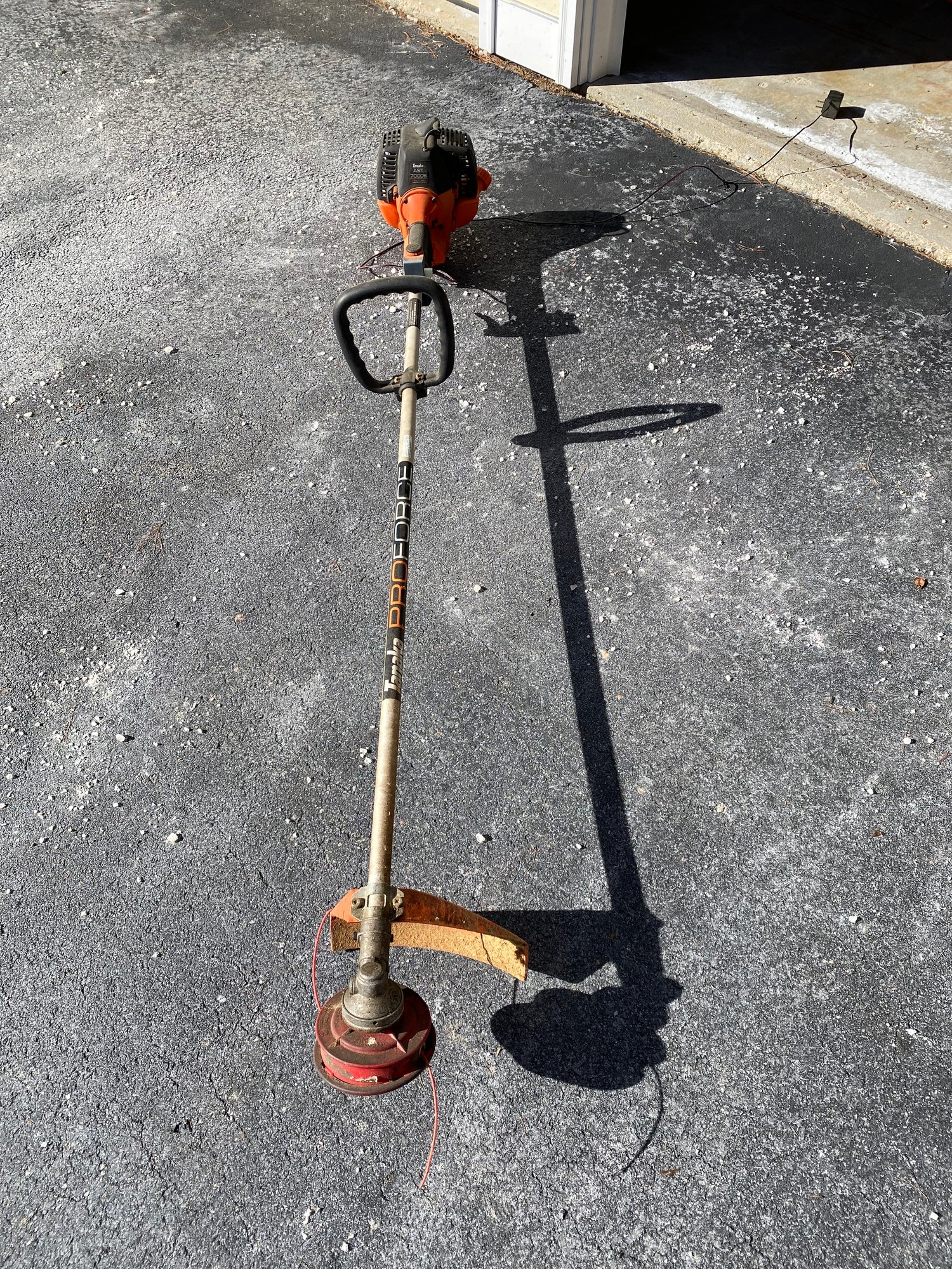 Tanaka AST 7000S Gas String Trimmer #4350 | Auctionninja.com