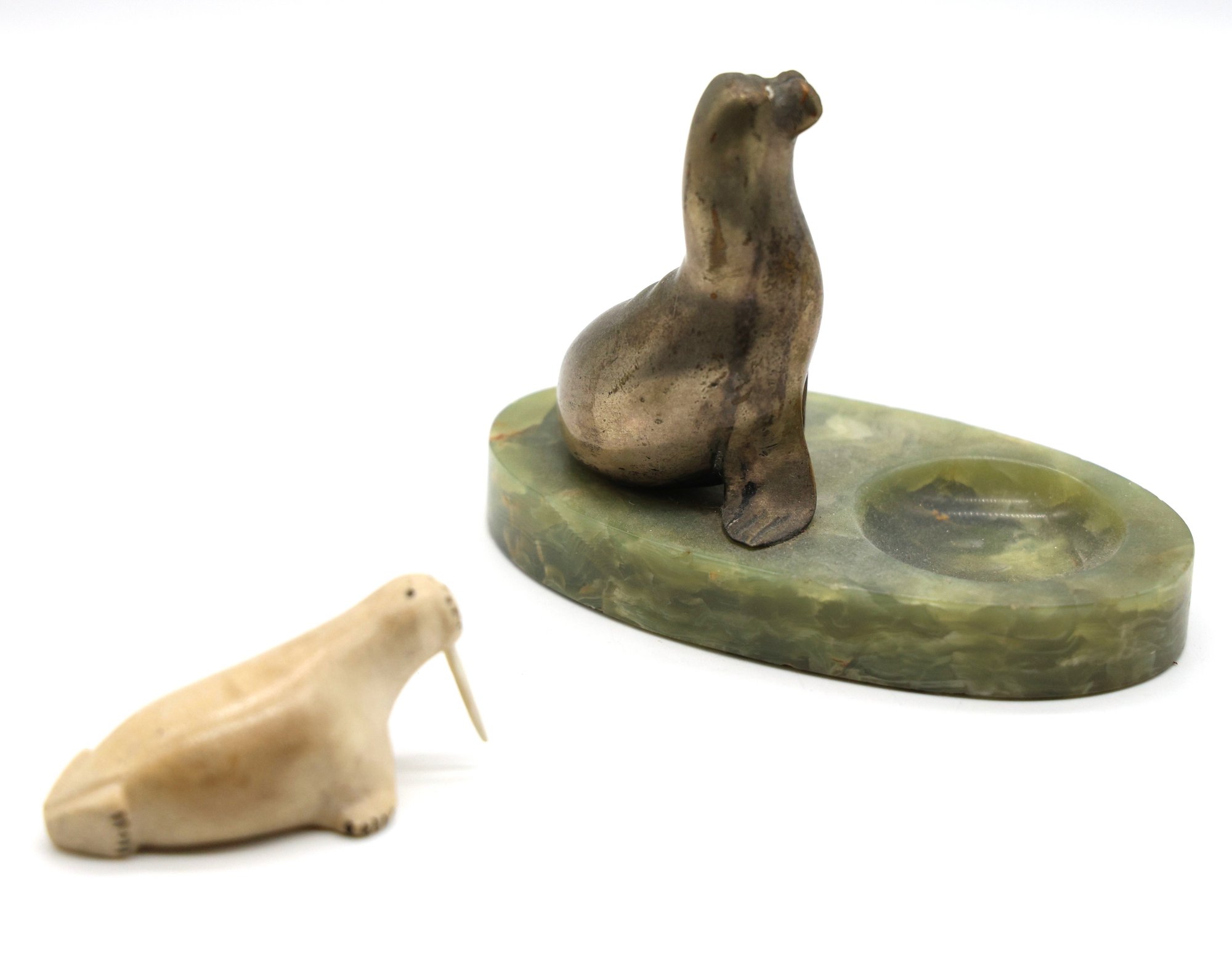 Vintage Sea Lion And Walrus Fun!! - Shippable #19370 | Auctionninja.com