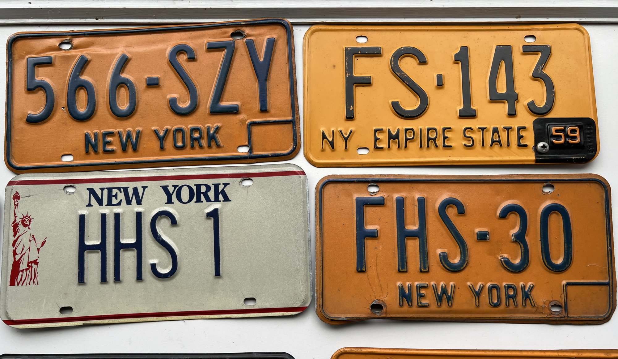 7 Vintage New York License Plates- Shippable #18215 | Auctionninja.com