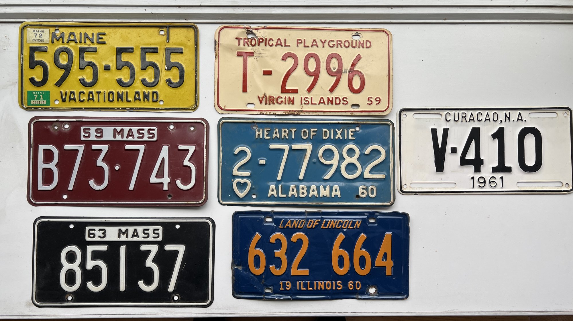Vintage Foreign And U.S License Plate - Shippable #18217 | Auctionninja.com