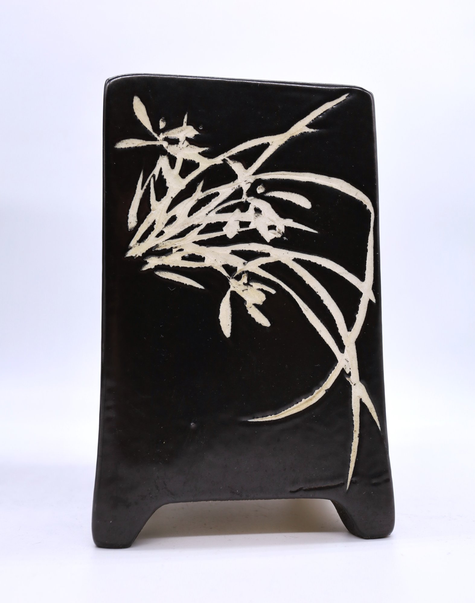 Vintage Chinese Ironware Planter And Undertray #16705 | Auctionninja.com