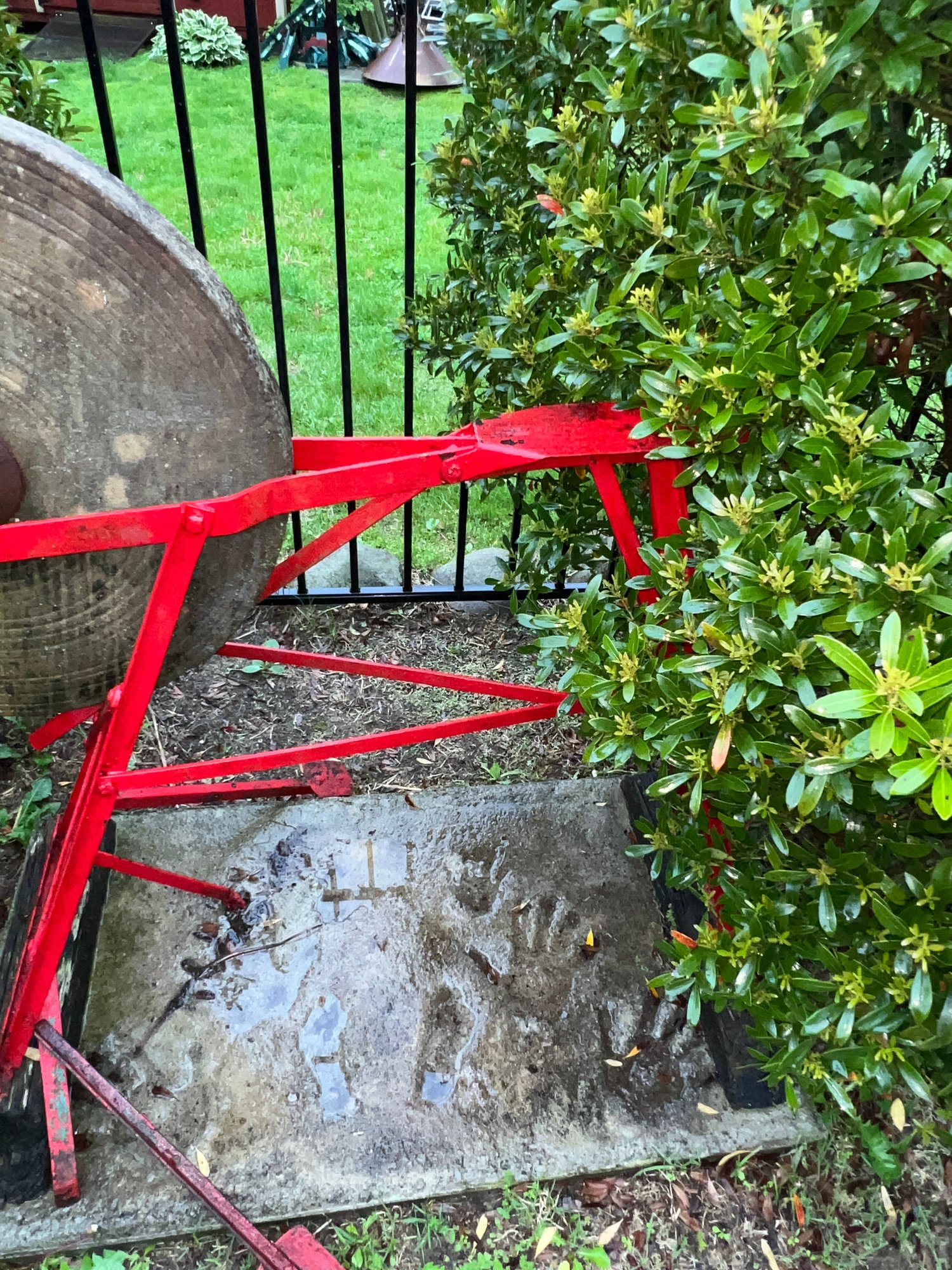 Old Sharpening Stone Wheel #18467 | Auctionninja.com