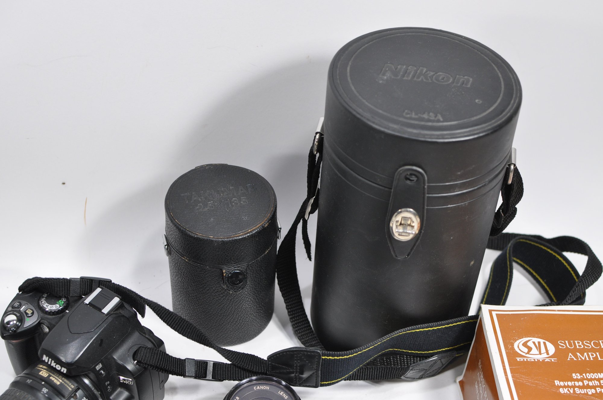 Mixed Lot Vintage & Modern Camera Gear Nikon DSLR, Polaroid, Film ...