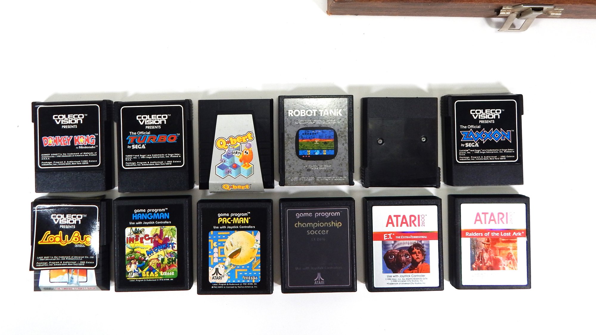 Lot 12 Vintage 80s Game Cartridges With Storage Case #24873 ...