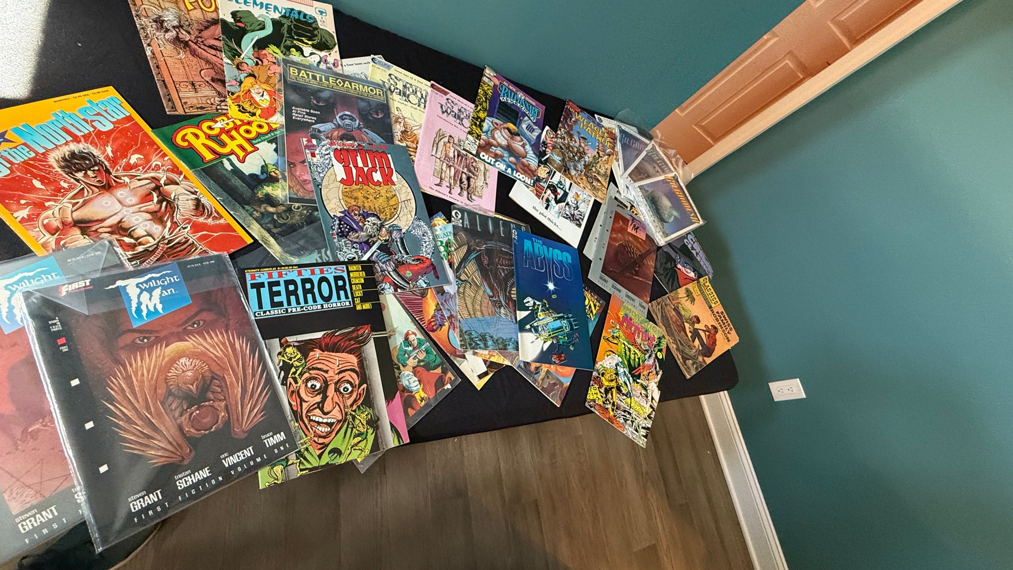 Large Comic Book Collection #3397 | Auctionninja.com