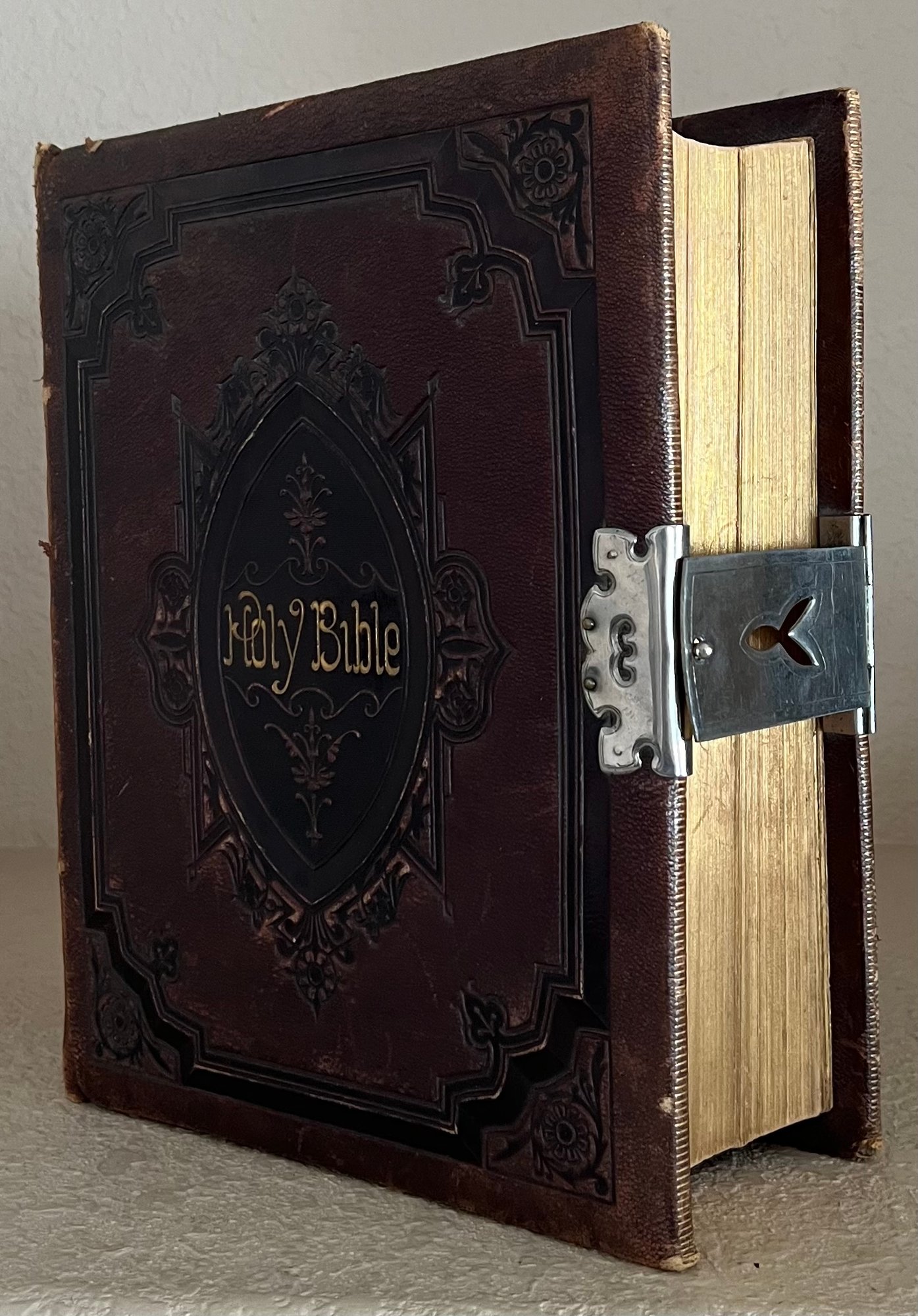 Antique Parallel-column Holy Bible With Metal Clasp - Gately Haskell ...