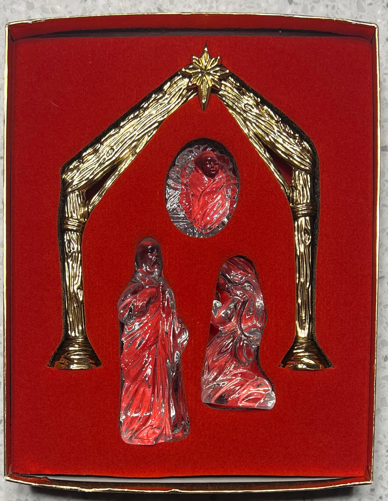 Gorham Holiday Traditions 3 Piece Crystal Nativity Set With Brass ...